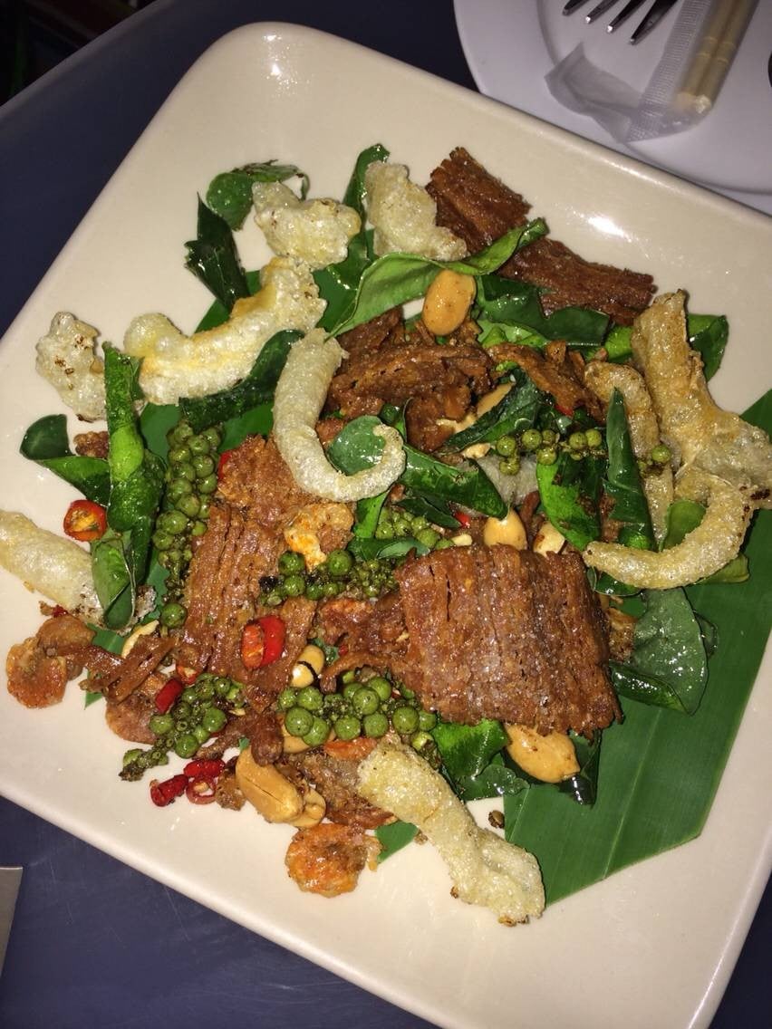 10 ร้านอาหารเจ้าเด็ด ย่านลำลูกกา มื้อนี้ฟินกระจาย!