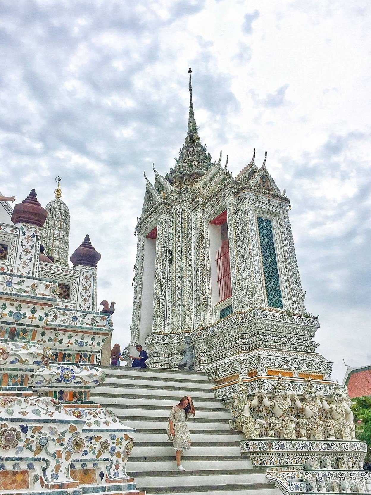 25 ที่เที่ยววัดสวยทั่วไทย ขอพรสิ่งดี ๆ พบเจอวิจิตรศิลป์ตระการตา