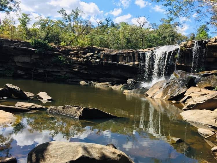 20 ที่เที่ยวศรีสะเกษ ตามรอยประวัติศาสตร์ ชมความงามธรรมชาติ