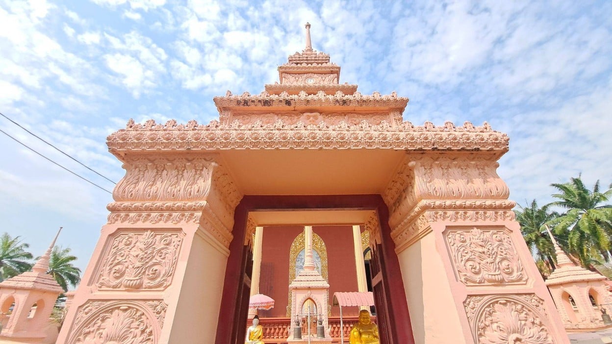 20 ที่เที่ยวปราจีนบุรี เต็มอิ่มธรรมชาติสุดสำราญ โบราณสถานเต็มเมือง