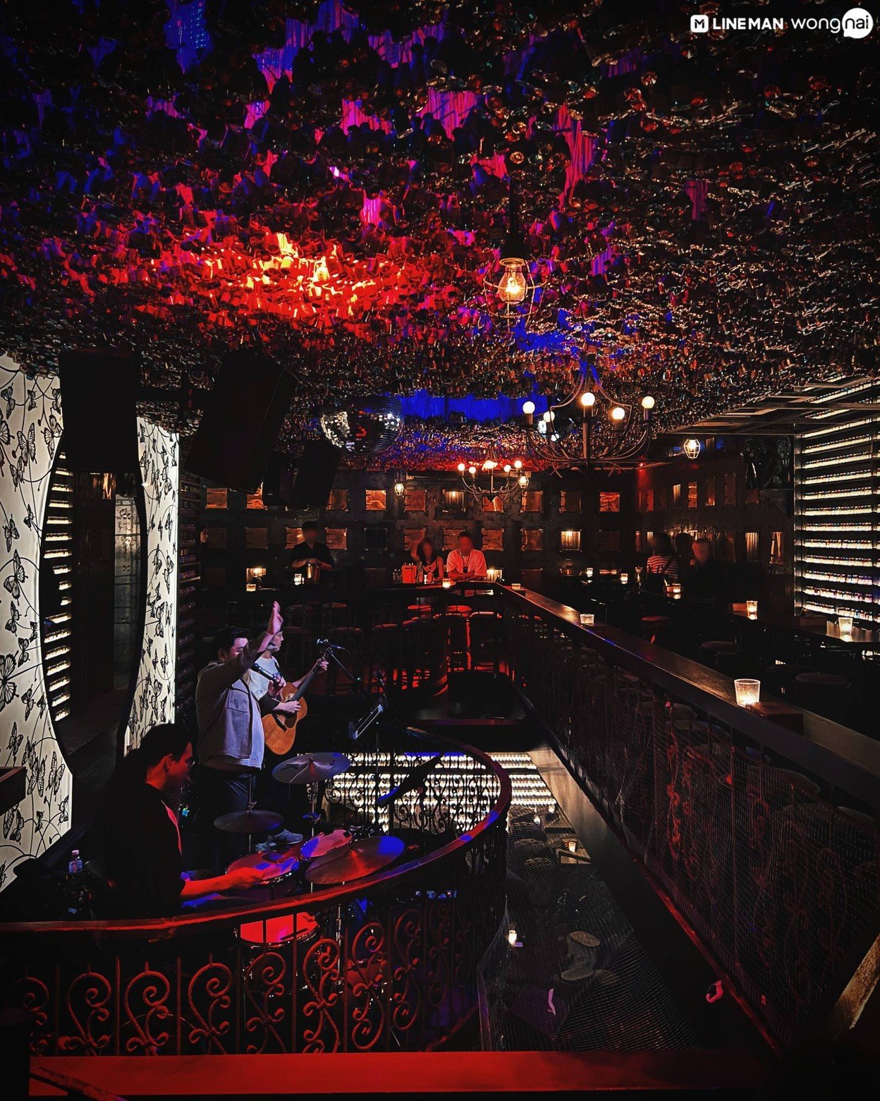 11 Jazz Bar น่าโดน ฟังอิมโพรไวส์กันฉ่ำ ดื่มด่ำดนตรีสุดละมุนตลอดคืน