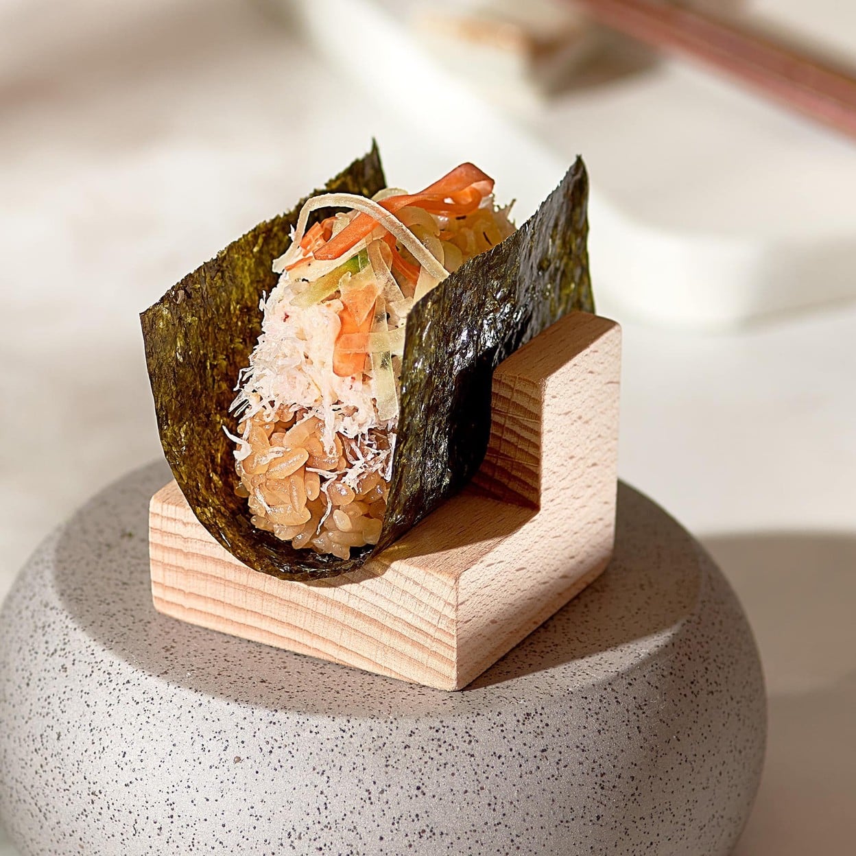 5 ร้าน Hand Roll เปิดประสบการณ์ ความฟินเต็มคำ ประจำปี 2025!