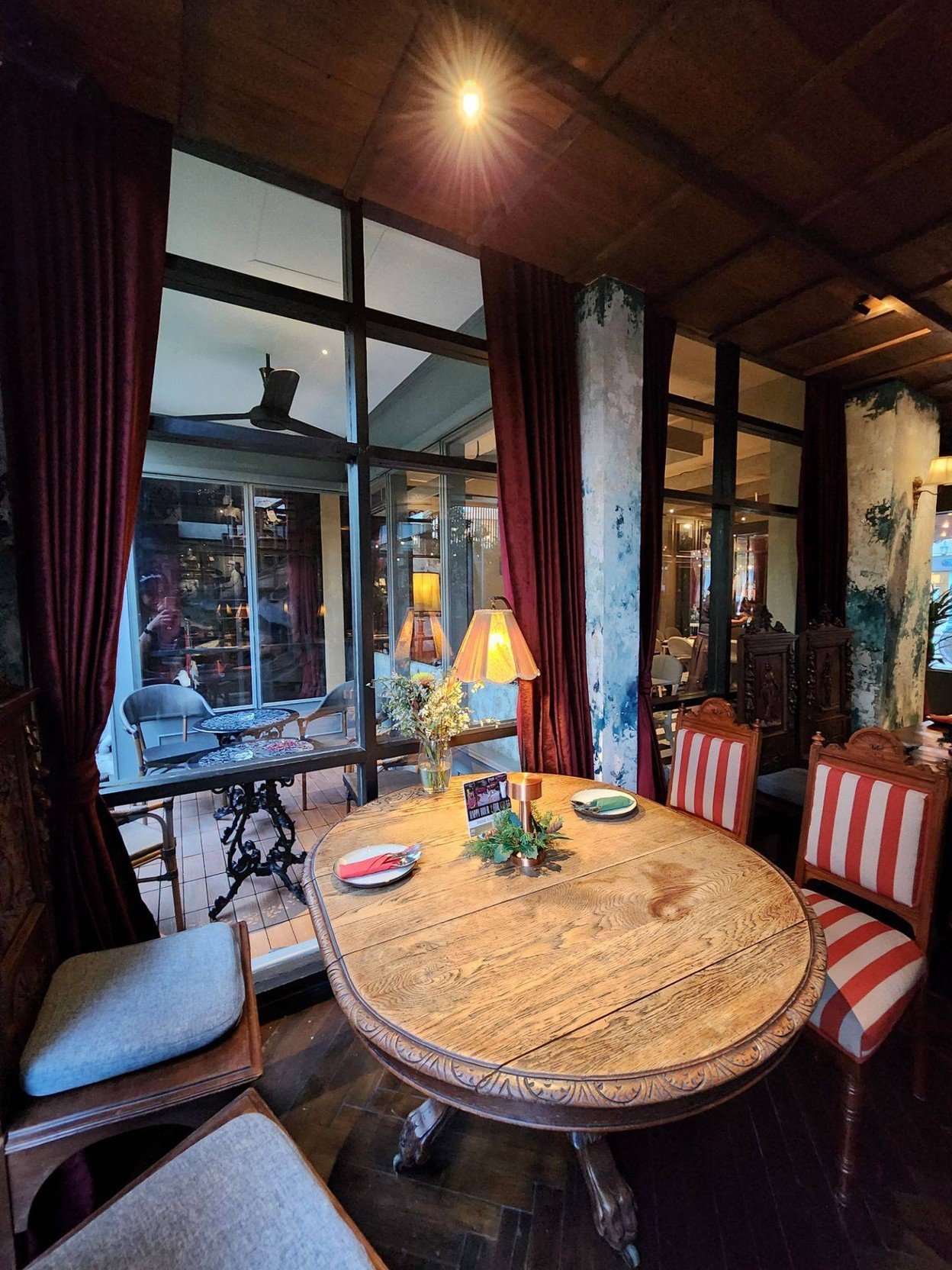 11 Jazz Bar น่าโดน ฟังอิมโพรไวส์กันฉ่ำ ดื่มด่ำดนตรีสุดละมุนตลอดคืน