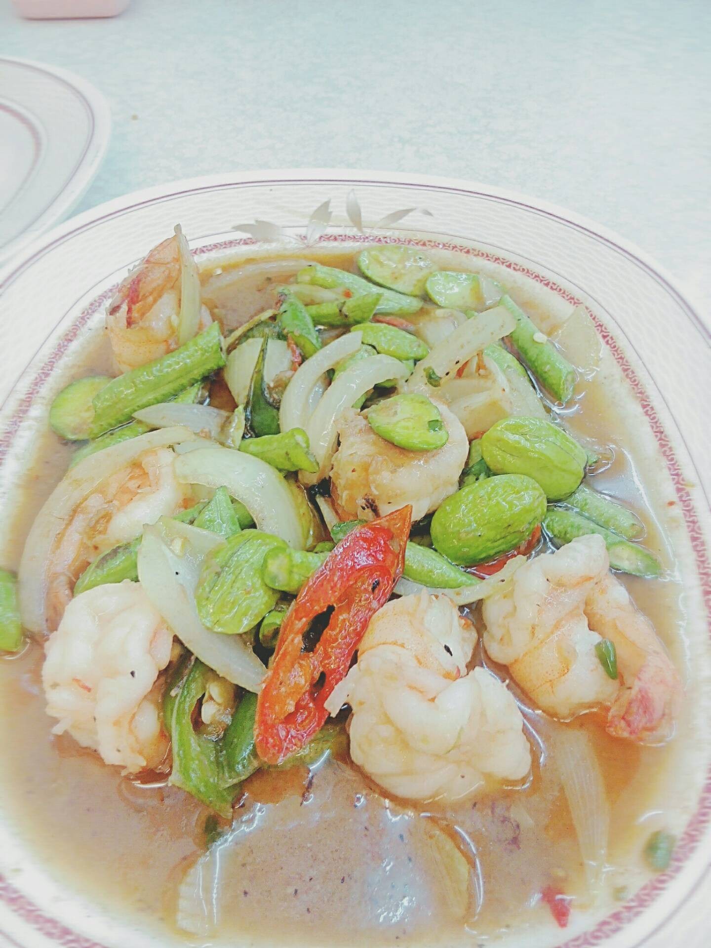 ผัดกะปิสะตอกุ้ง ร้าน ข้าวต้มเซาะฮึ้ง