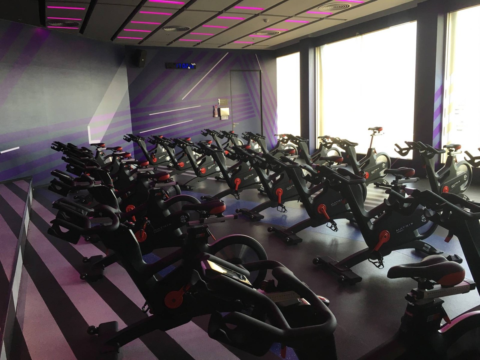 รูป Virgin Active Fitness Club Siam Discovery
