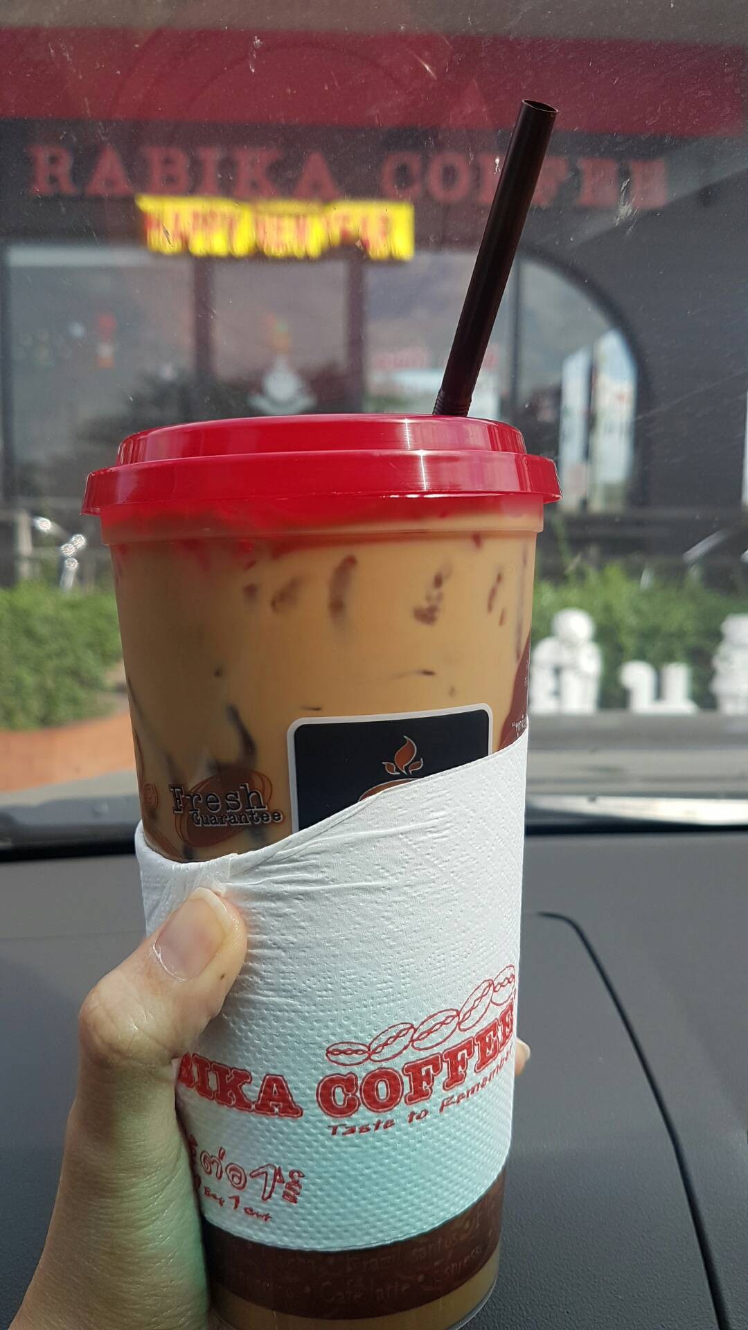 ร้าน Rabika Coffee ปั๊มเอสโซ่สาขาวังน้อย | รีวิวร้านอาหาร - Wongnai