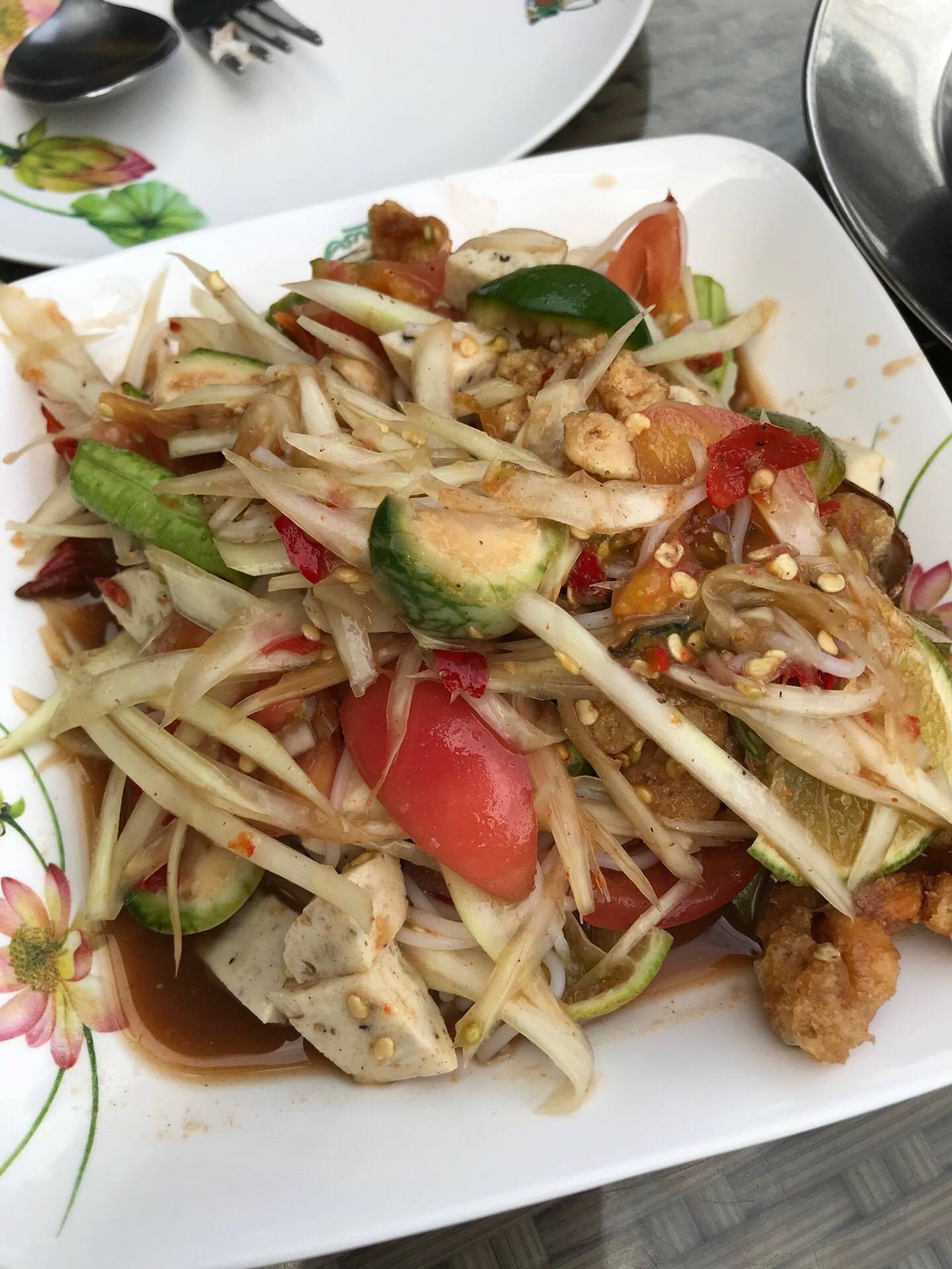 รูป ครกไม้ไทยลาว 2 ซ.มัยลาภ - Wongnai