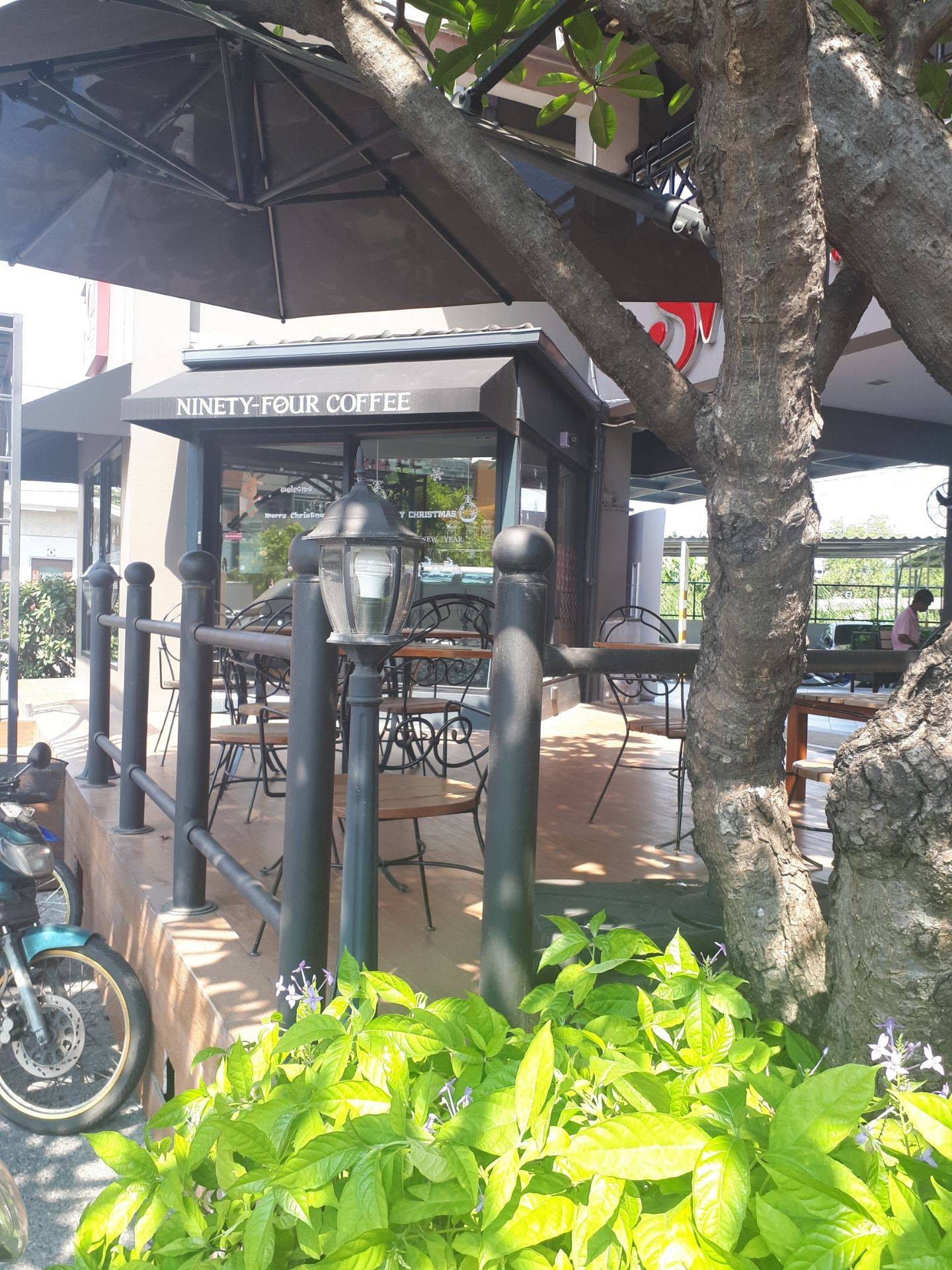 รูป 94 Coffee MaxValu ประชาอุทิศ - Wongnai