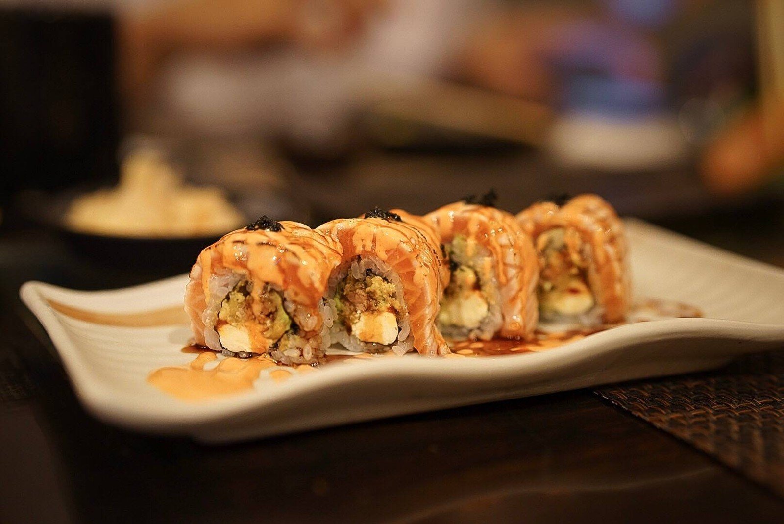 Salmon Cheezy roll ร้าน Shinsei Sushi Ari