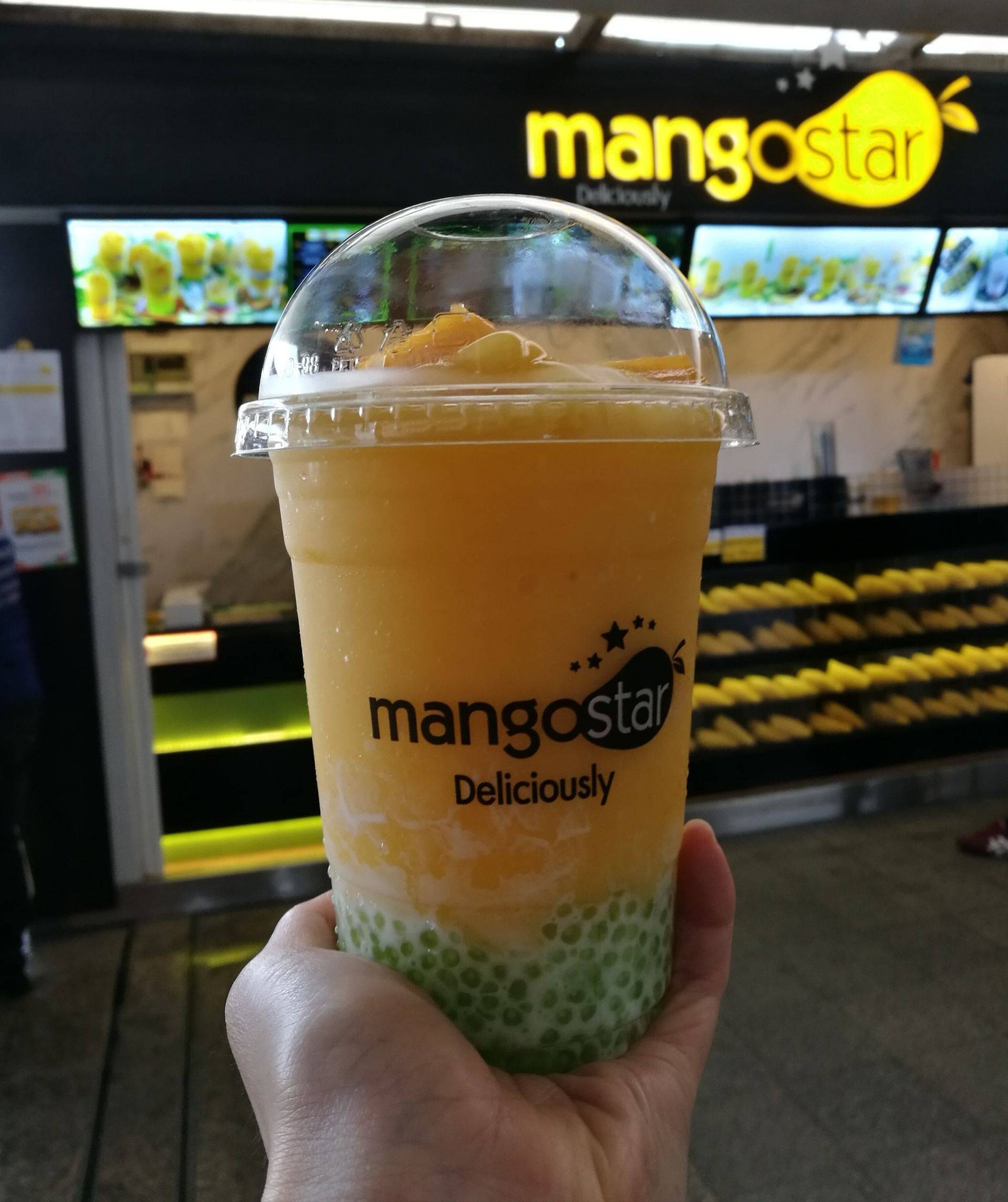 M2มะม่วงปั่นและสาคู14oz. ร้าน Mango Star บนบีทีเอส สนามกีฬาแห่งชาติ ...