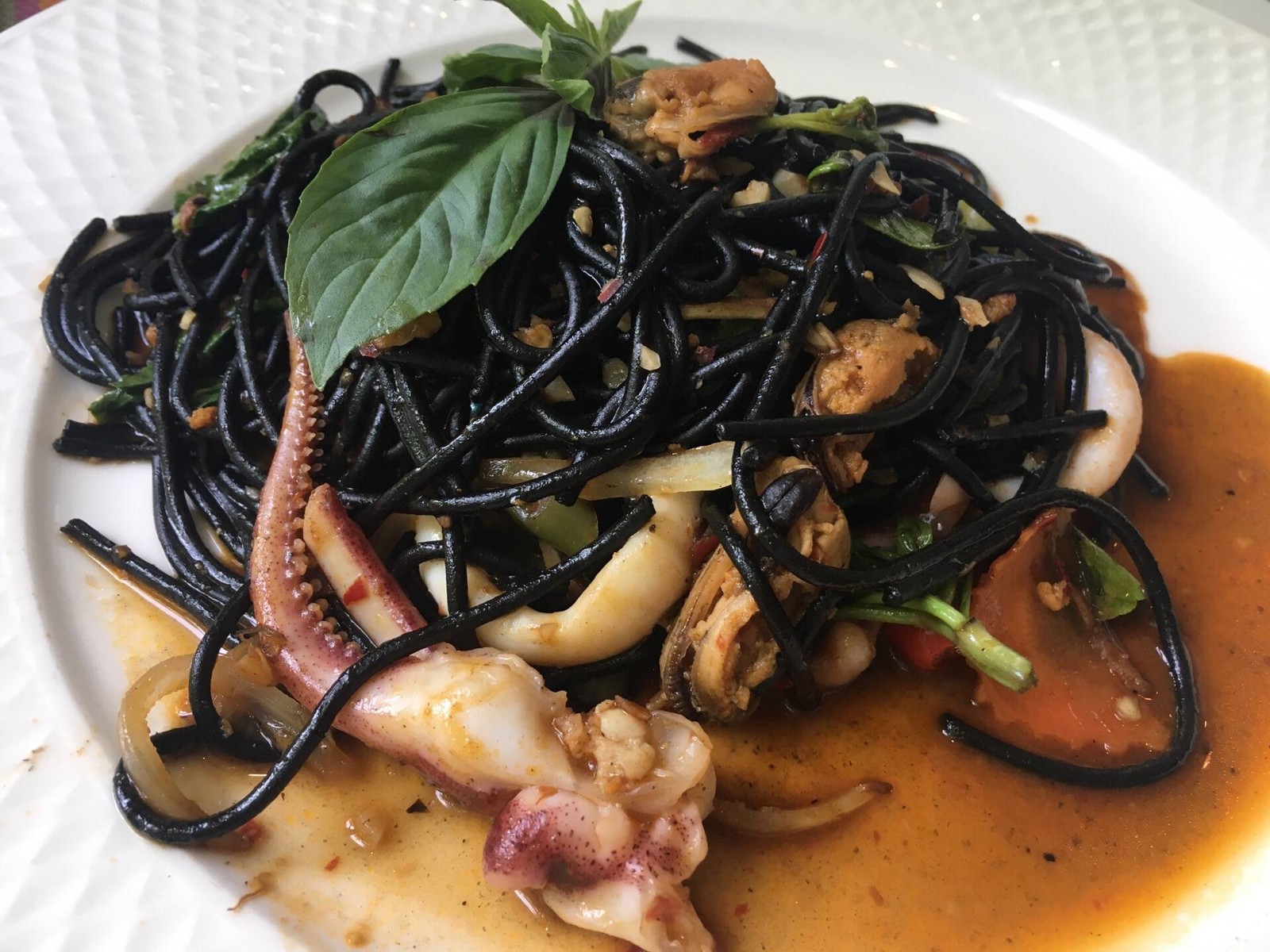 สปาเกตตี้เส้นดำขี้เมาทะเล • เครื่องทะเลไม่สด มีกลิ่นออก เนื้อหอยเปื่อย ...