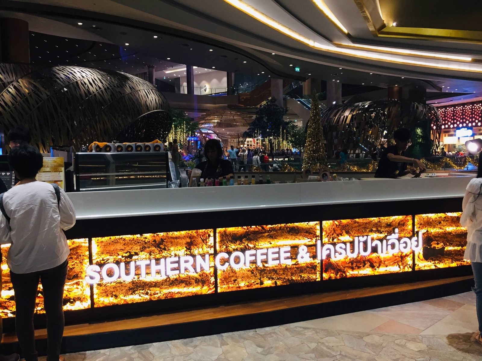 รูป Southern Coffee & เครปป้าเฉื่อย ICONSIAM ชั้น 6 - Wongnai