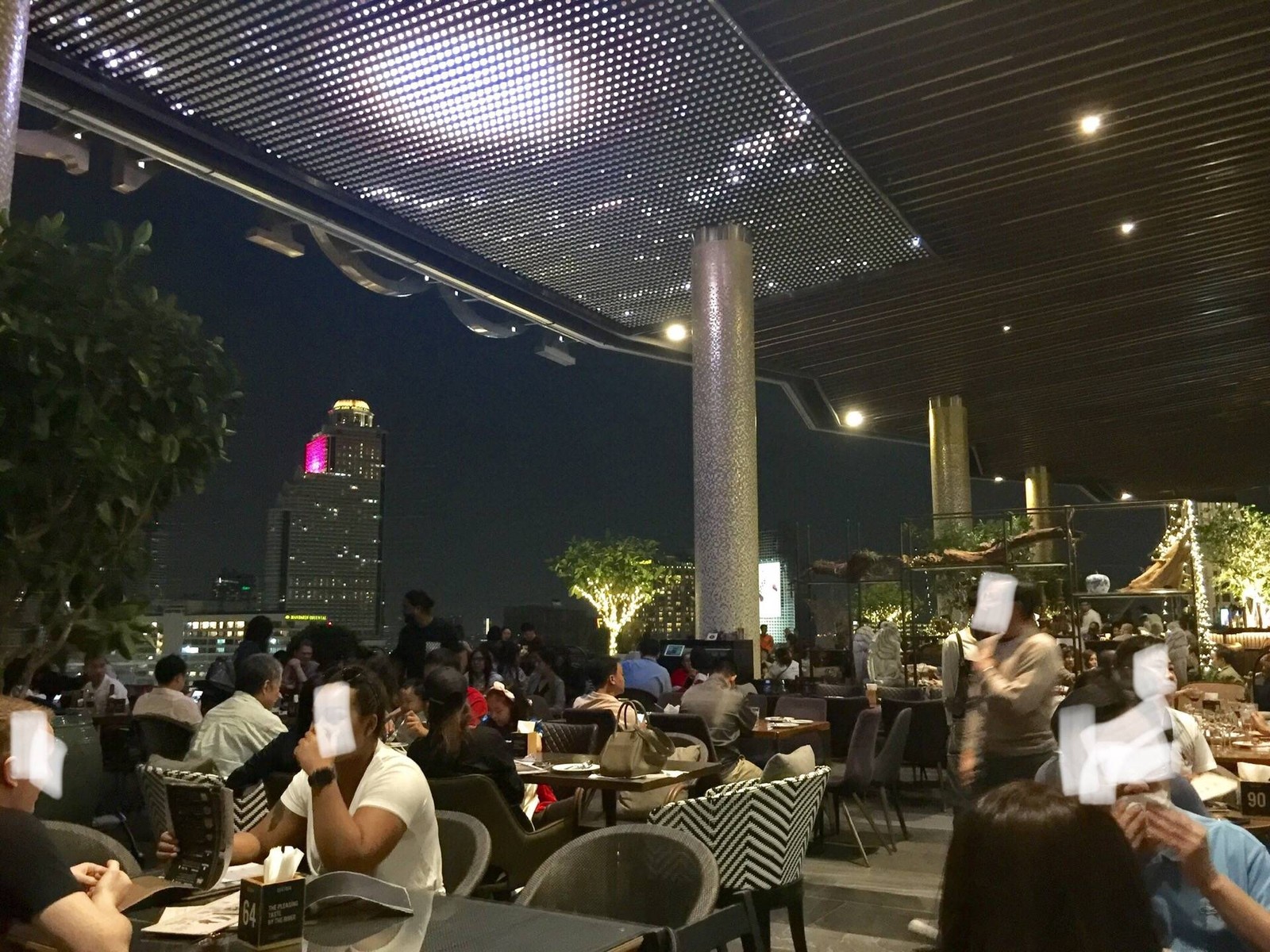 รูป HOBS ICONSIAM - Wongnai