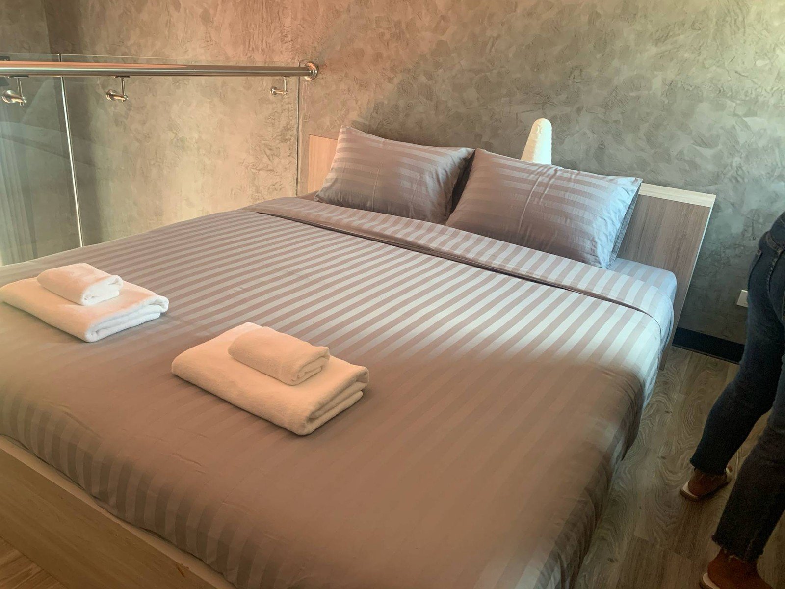 รูป โรงแรมเล Lay Hotel