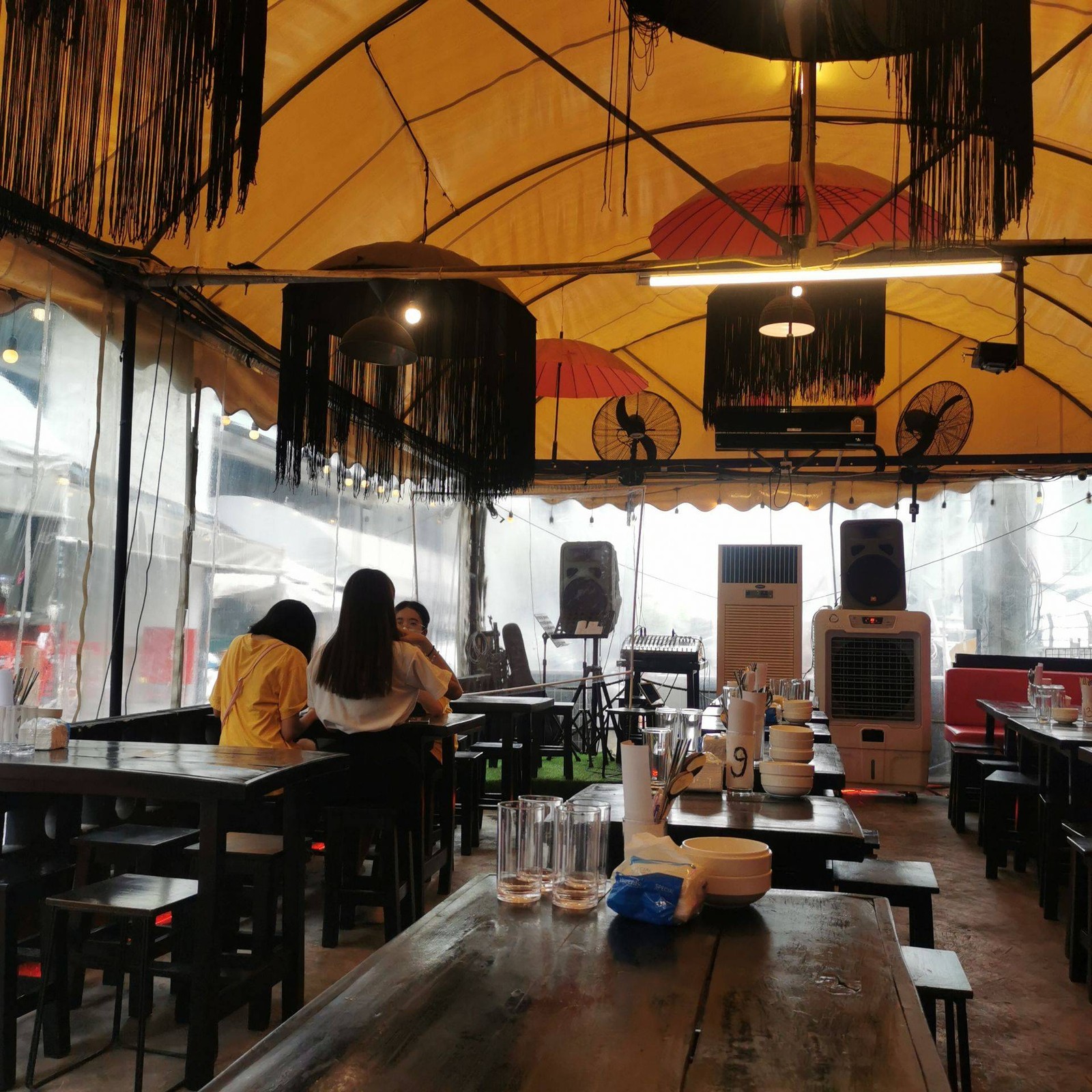 รูป SOMAEK Korean Bar 소맥 พญาไท