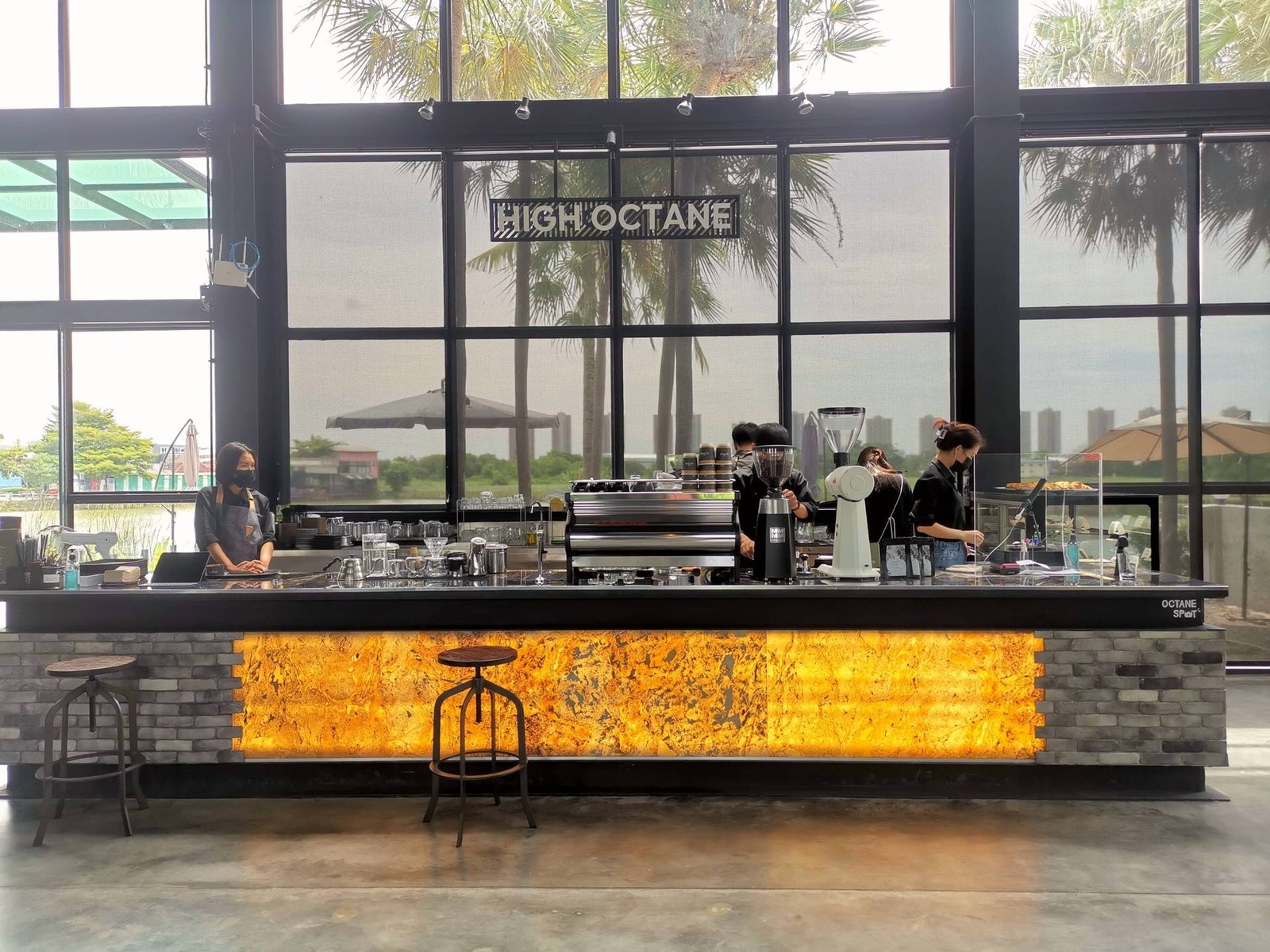 รูป High Octane cafe สาขาหลัก