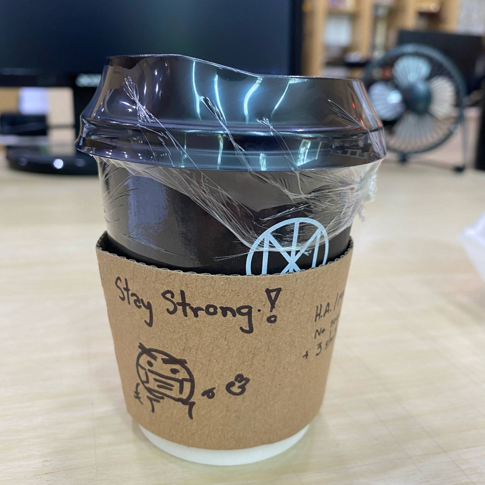 รูป KIMMIK Coffee & Bakery Trinity Mall Silom