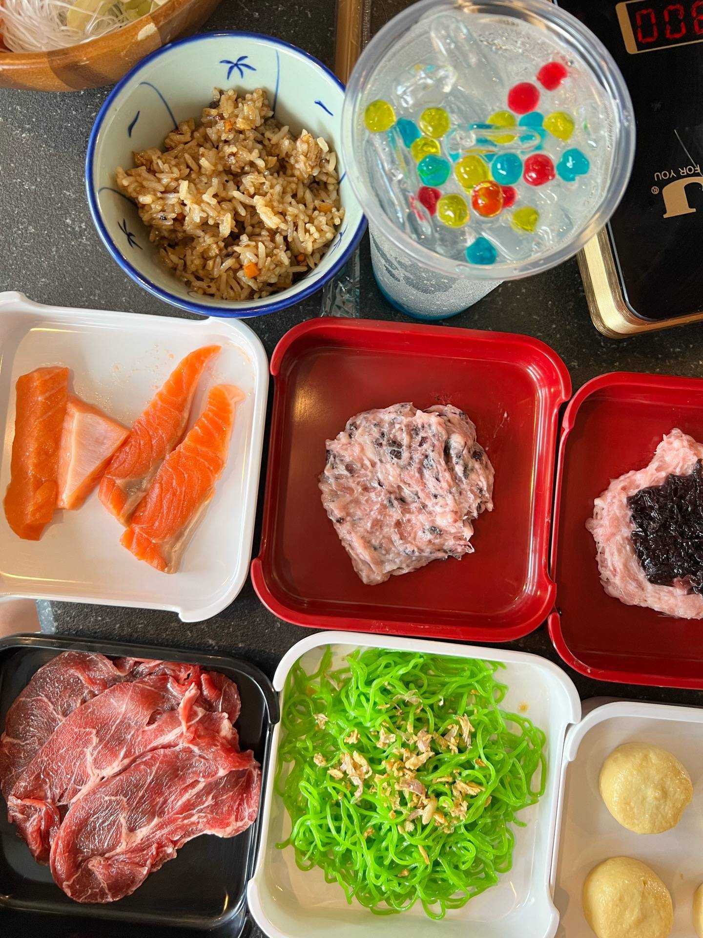 รูป เล่าหลิว - (ชาบูหม่าล่า พรีเมียม บุฟเฟ่) One One Food Avenue ...