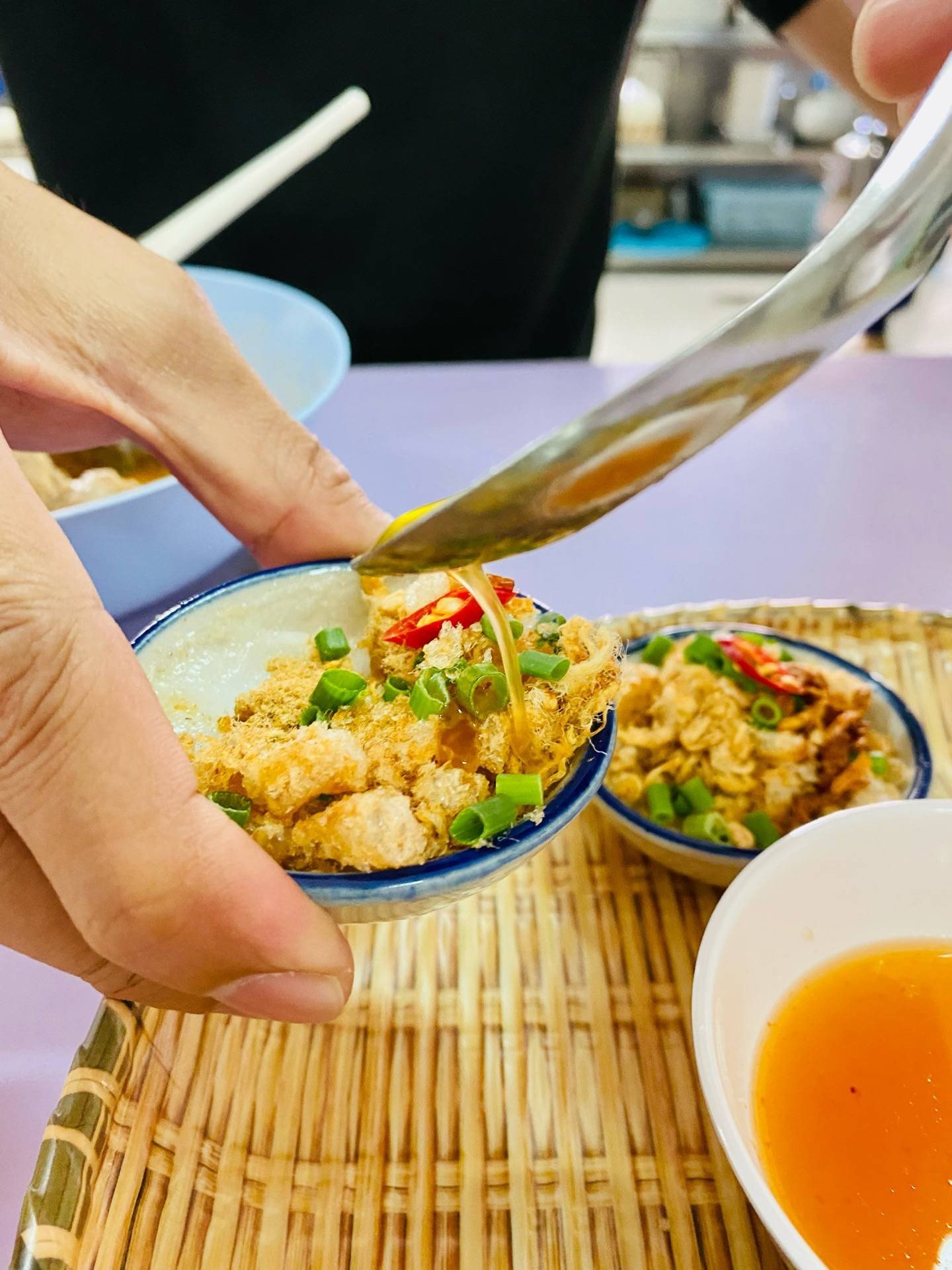 LM_ บั๋นแบ่ว (ขนมถ้วยเวียดนาม) ร้าน ข้าวเปียกอุดร(KAO.PIAK.SEN)-สี่แยก ...