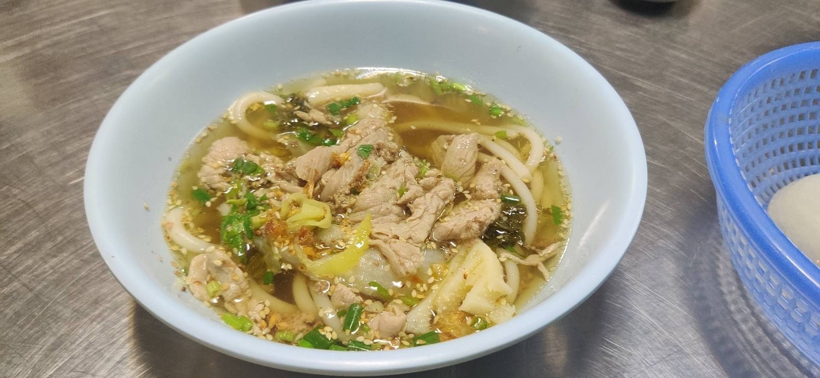 เส้นขนมจีนน้ำเนื้อ ร้าน ขนมจีนไหหลำ เจ๊วา เจ๊หย่ง สะพานขาว ซ ลูกหลวง 8