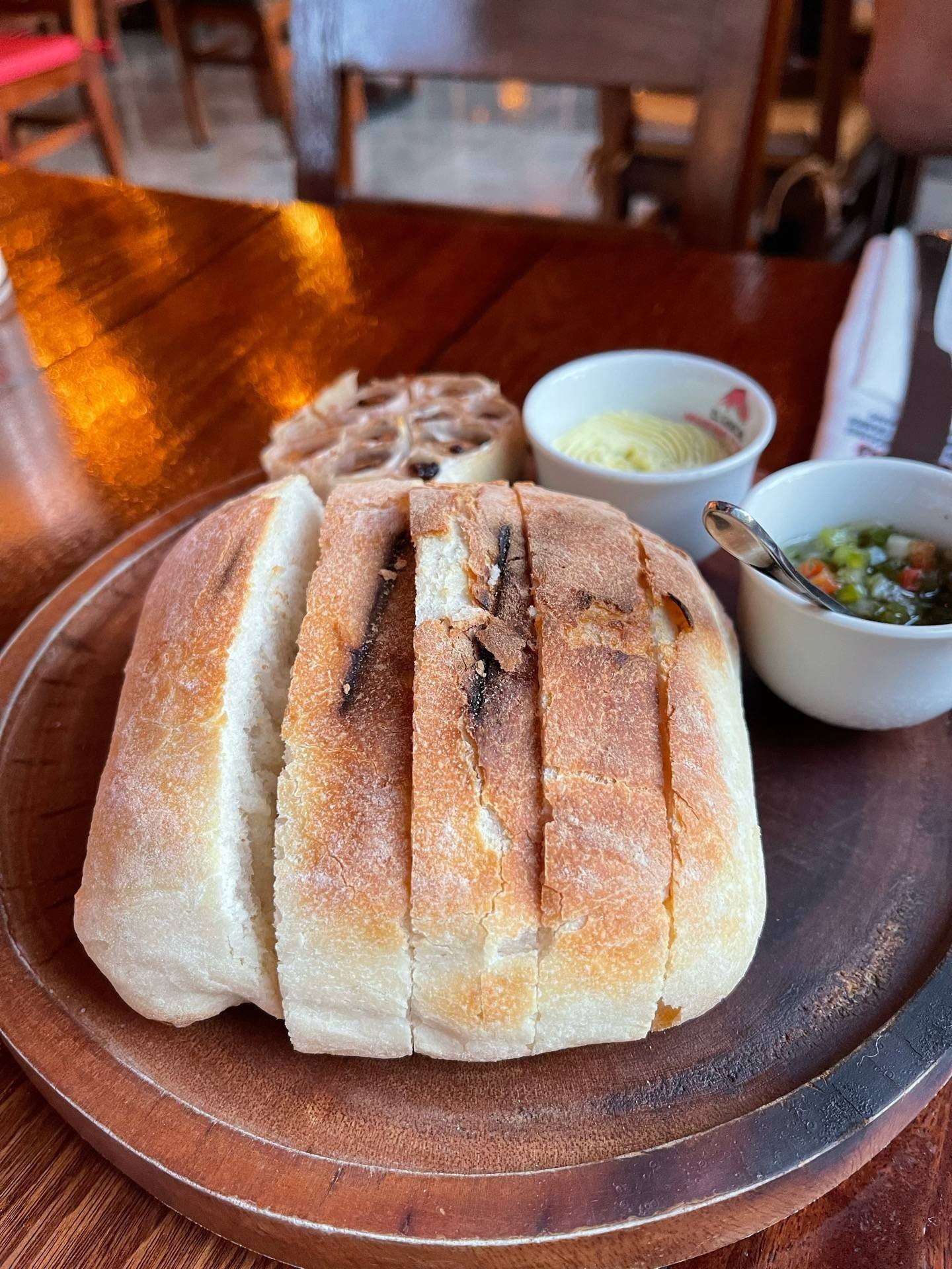 Bread ร้าน El Gaucho Argentinian Steakhouse Velaa Sindhorn Village Langsuan