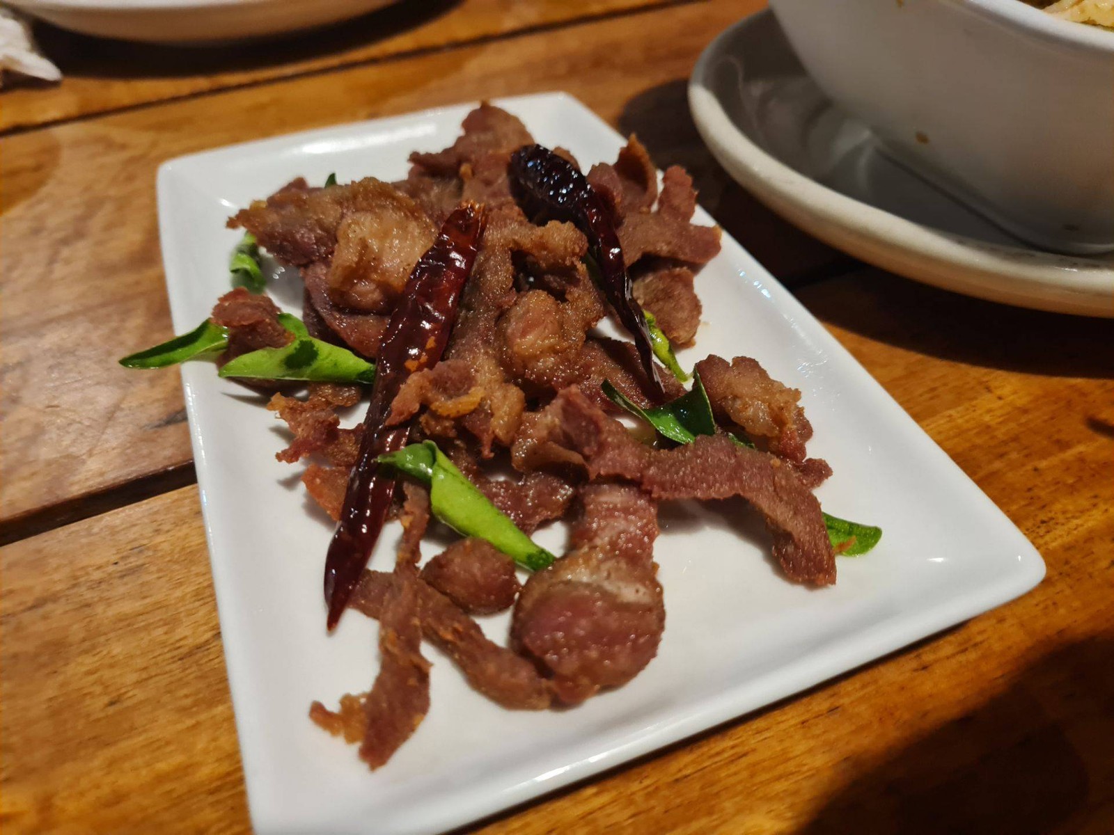 หมูแดดเดียว ร้าน เรือนน้ำอลิษา