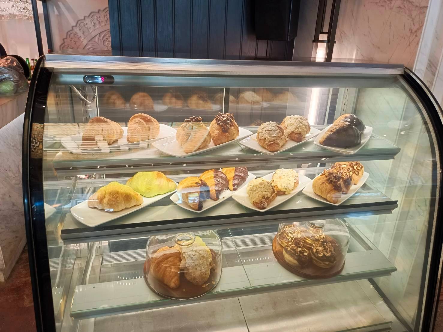 รูป โรงแรมสีมาธานี