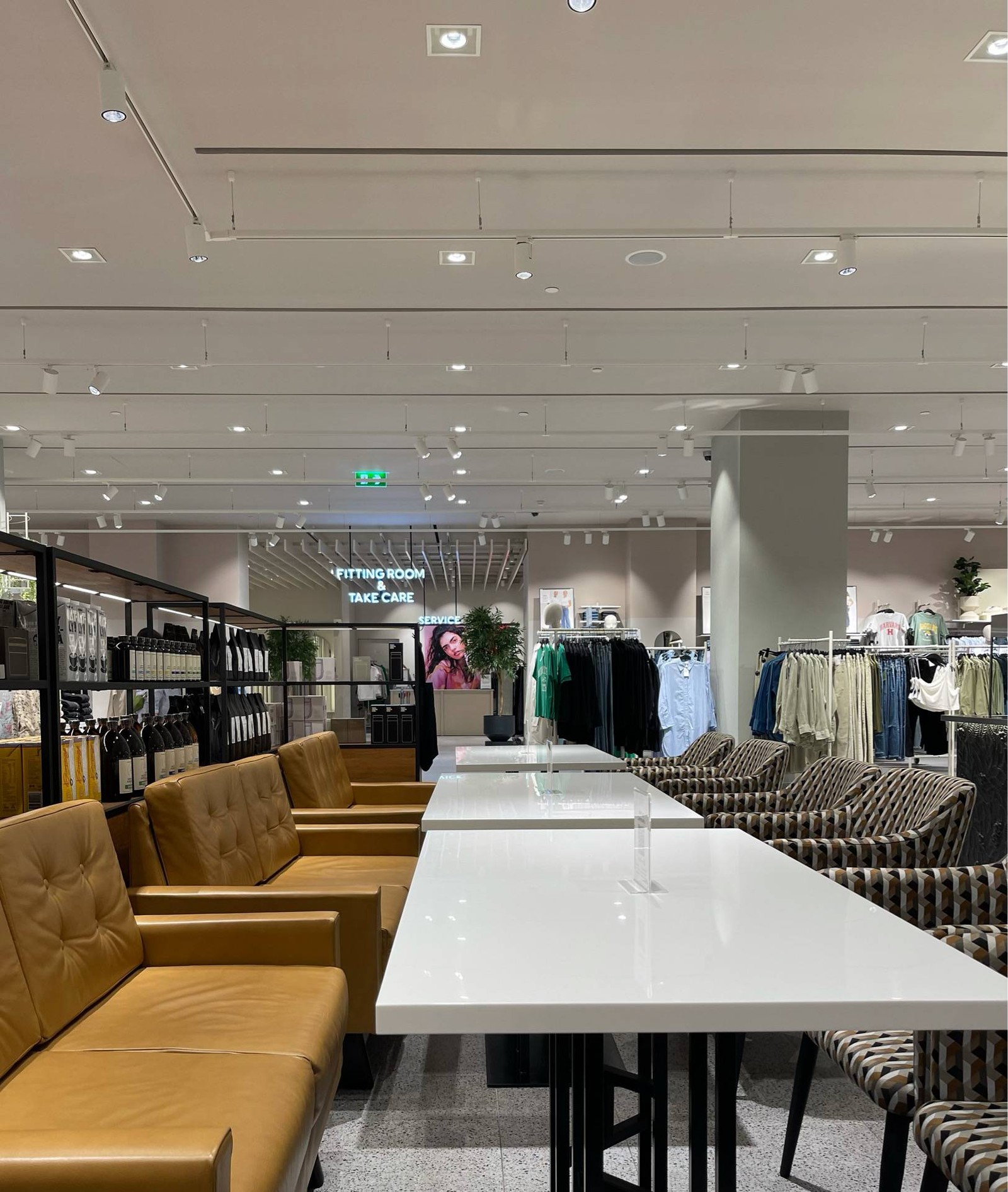 รูป Dark Cafe Centralworld