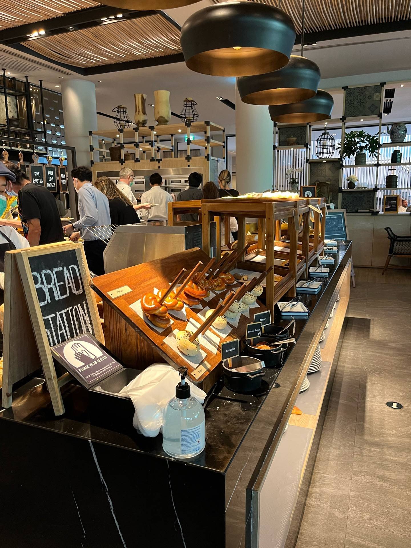 รูป ร้านชาวเล คิทเช่น (Chao Leh Kitchen) Four Points by Sheraton Phuket ...