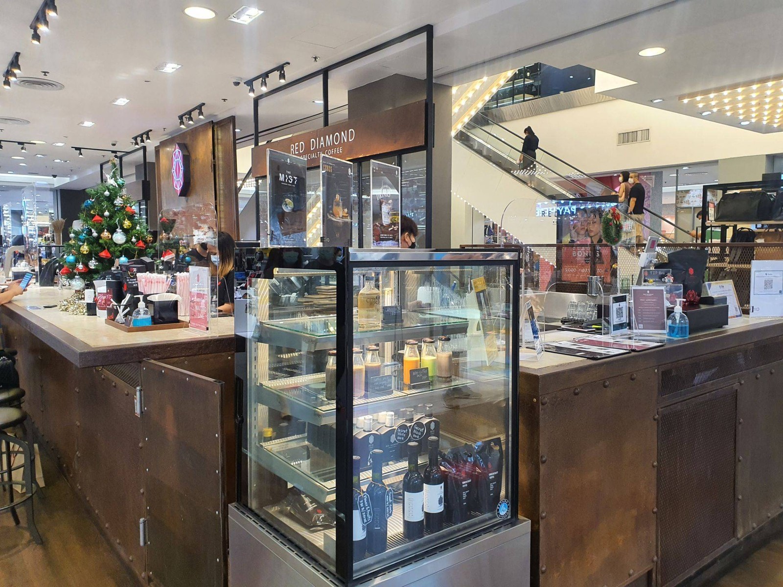 รูป Red Diamond Cafe เซ็นทรัล ลาดพร้าว - Wongnai