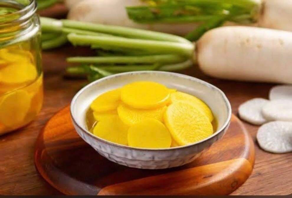 ทันมูจิ(หัวไชเท้าเกาหลีดอง) • image ร้าน Salmon Dong สาขา4 (สะพานใหม่)