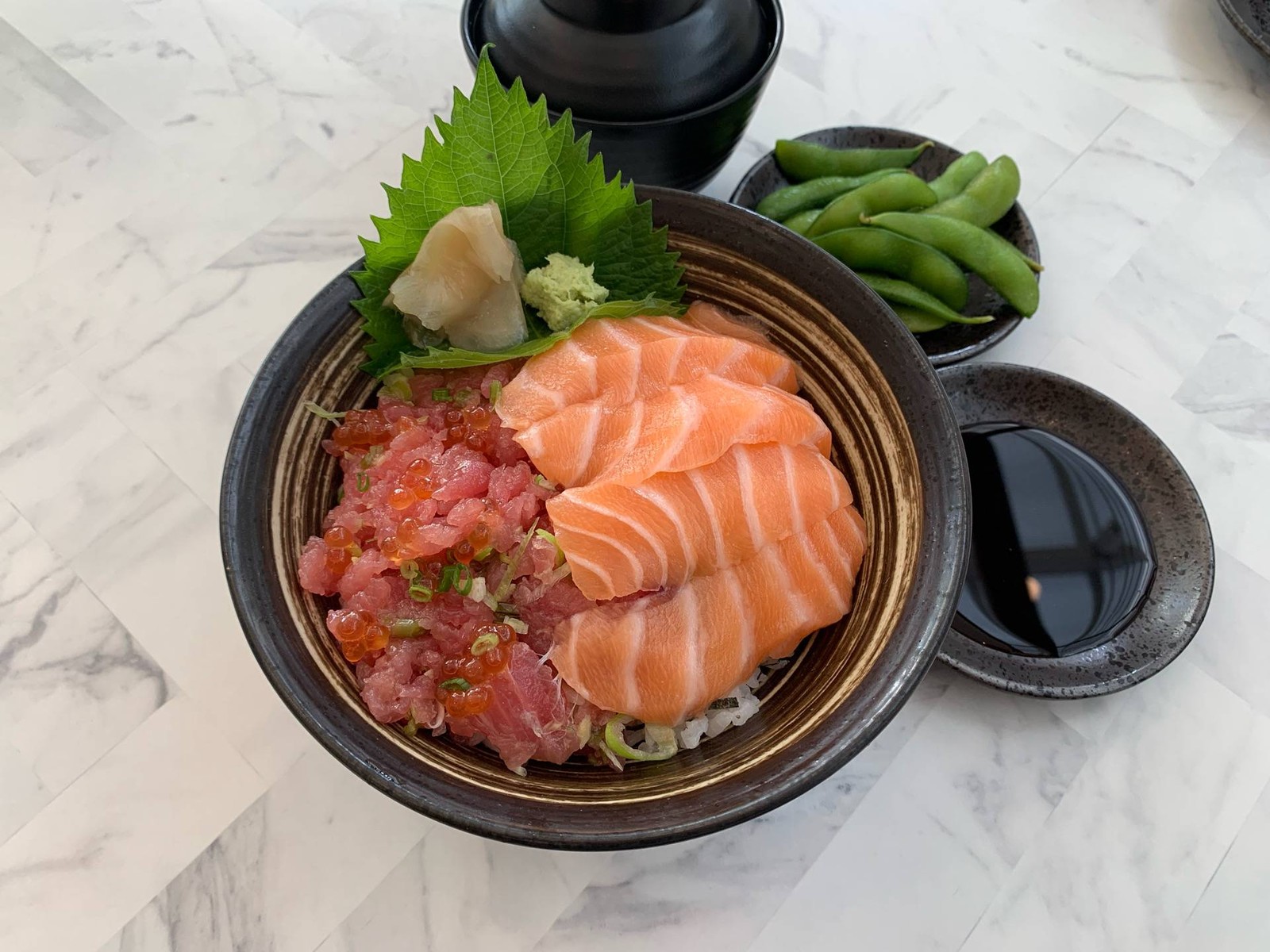 D11. Negi Akami + Salmon Don ร้าน ISAMU SUSHI Market Place - Krungthep ...