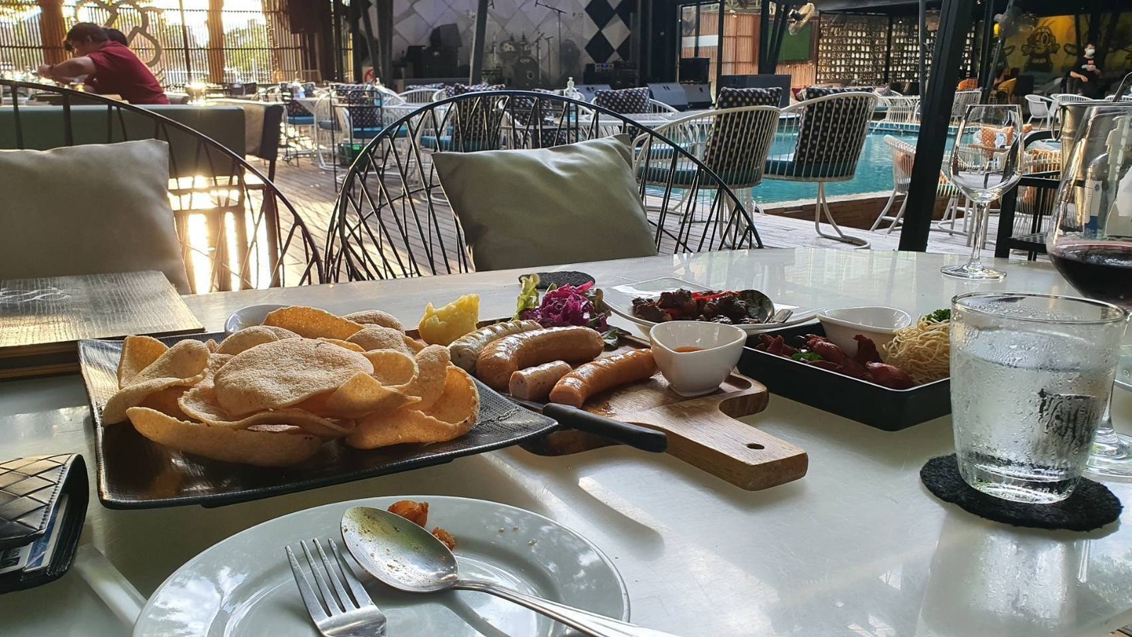 รูป Bee Groove