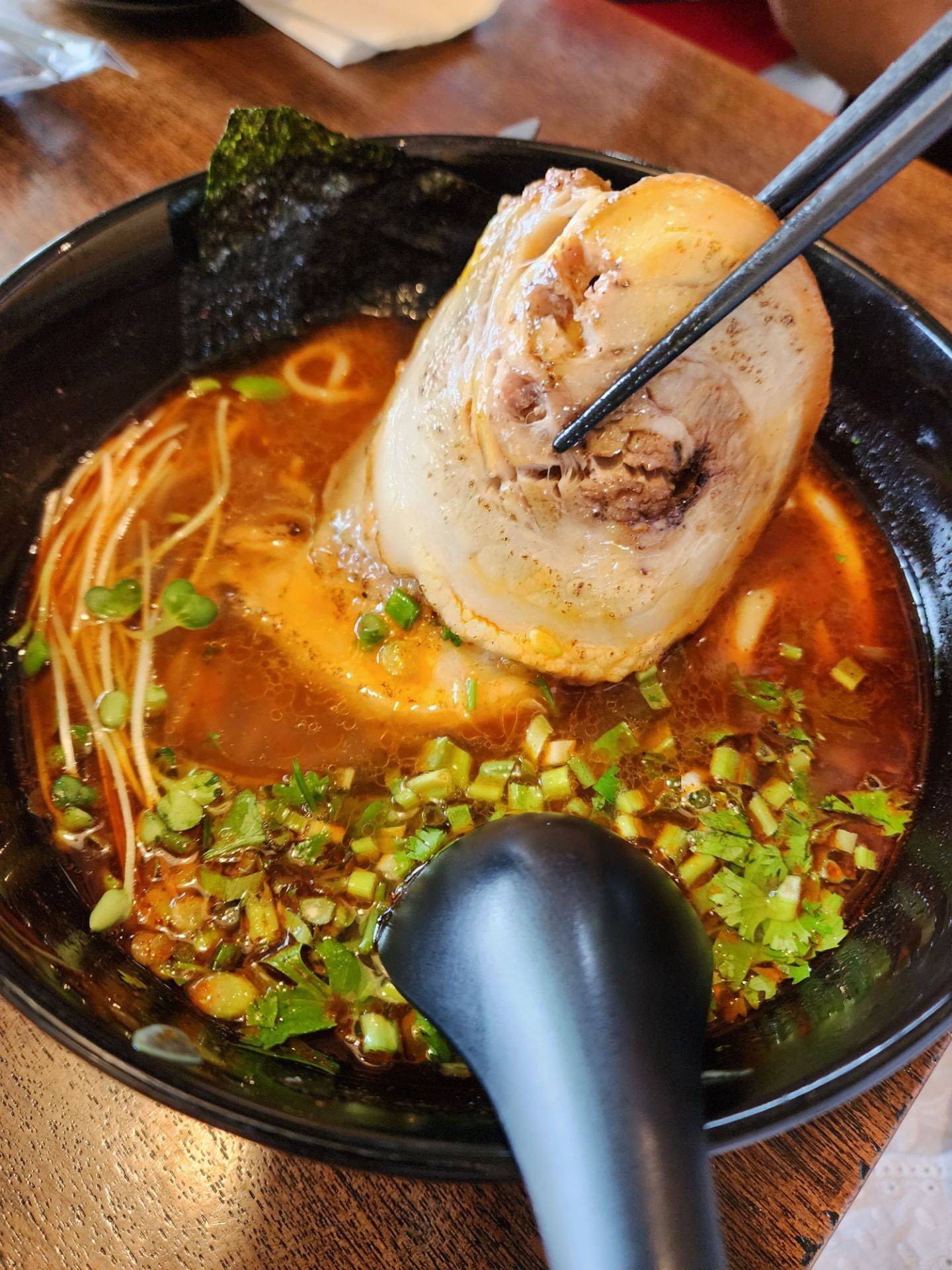 รูป Boss Ramen at North Hill Golf Club