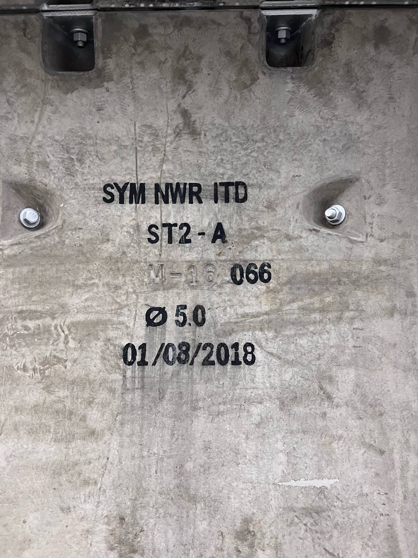 รูป อุโมงค์ทางเชื่อม สามย่านมิตรทาวน์-mrt - Wongnai