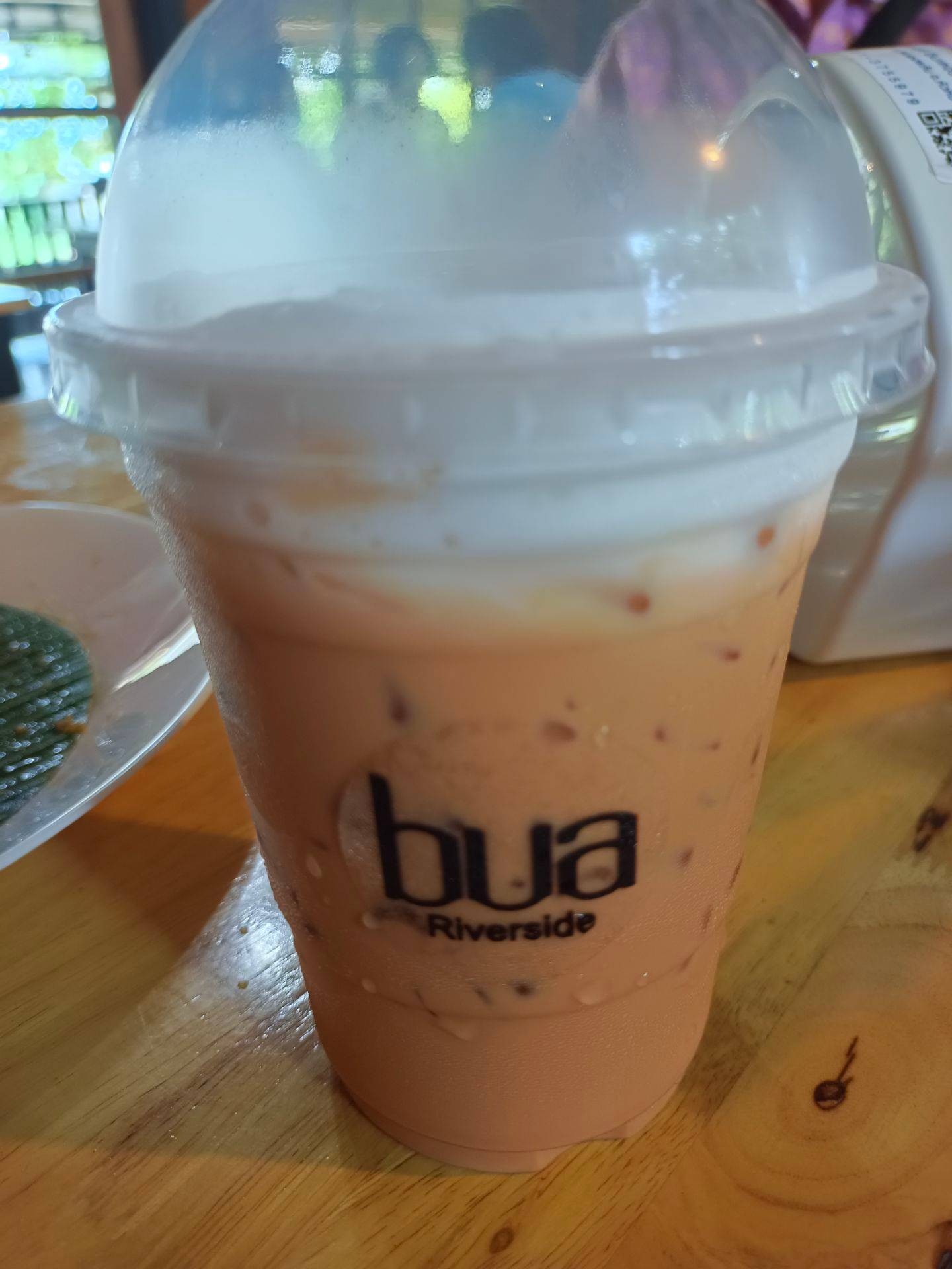 ชาเย็น ร้าน BUA Riverside ผัดไทย กุ้งแม่น้ำเผา - Wongnai