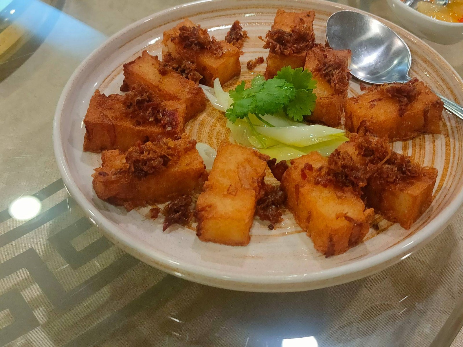ขนมผักกาด ร้าน Siang Ping Loh Chinese Restaurant โรงแรมแกรนด์ ไชน่า ...