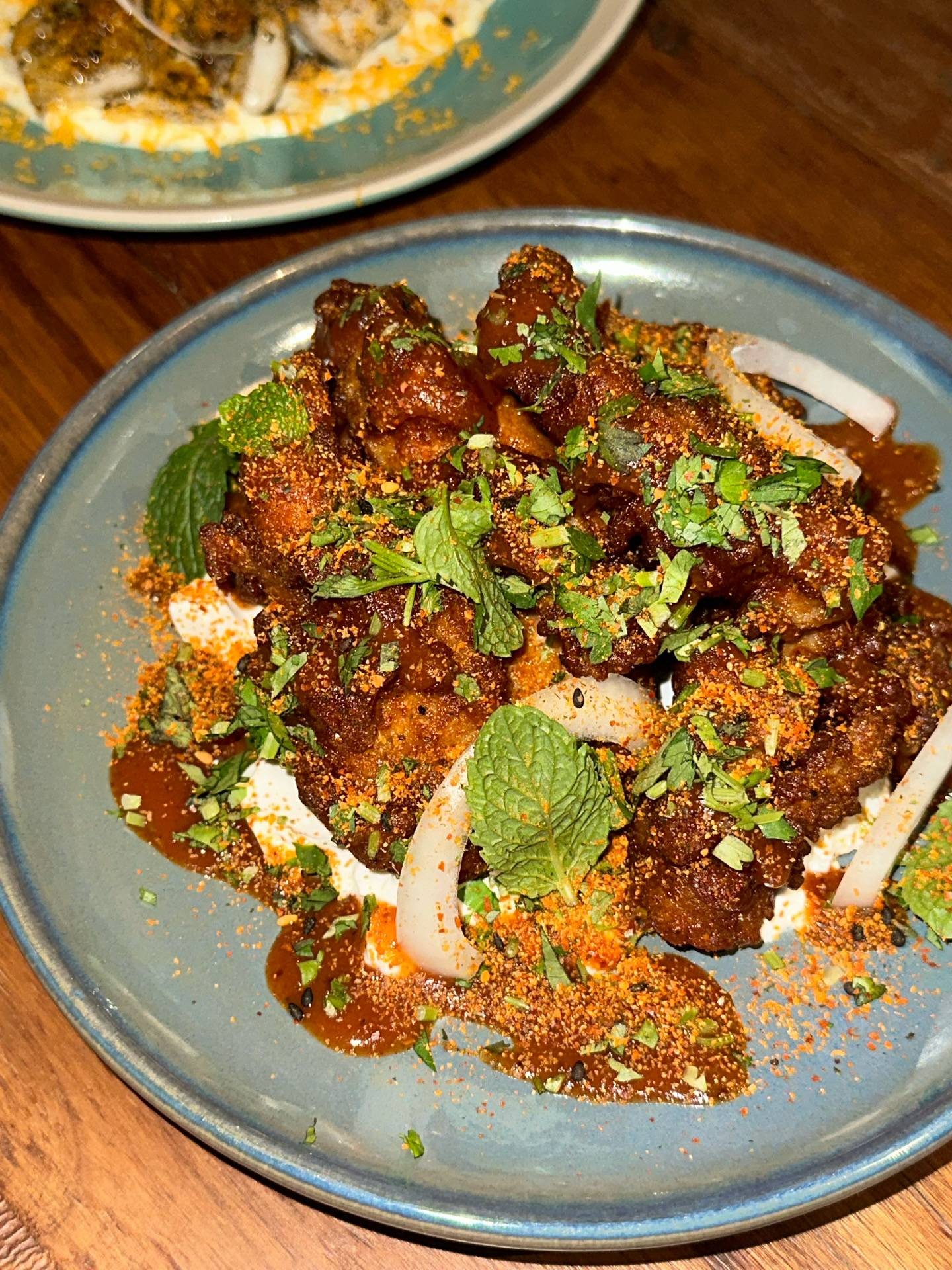 MM fried chicken ร้าน Mad Moa Asok