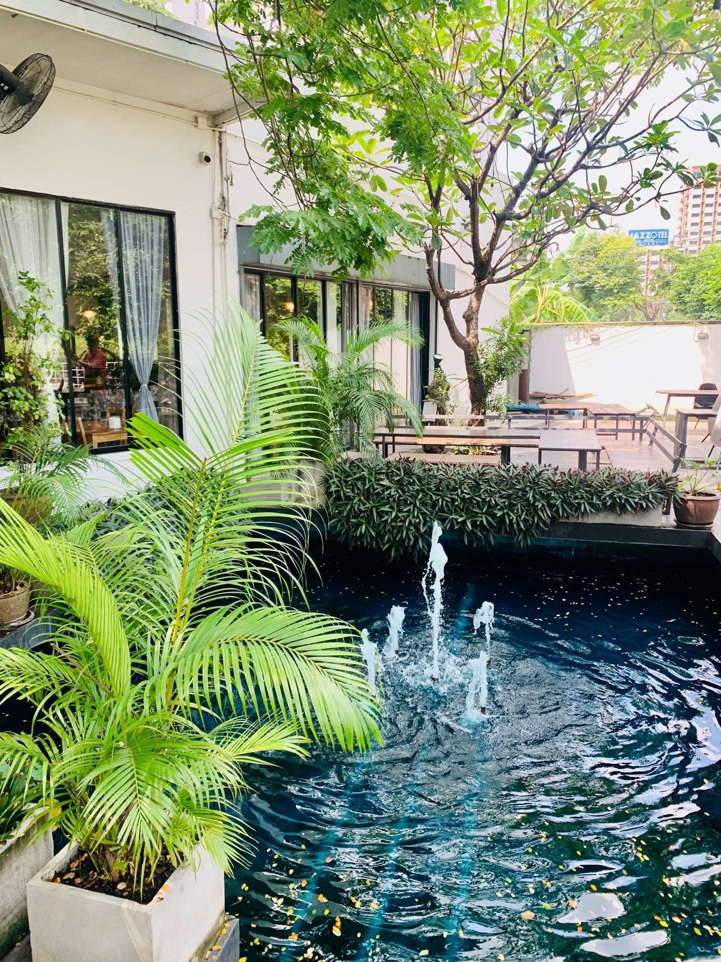 รูป Gimmick Cafe & Restaurant gimmickcaferestaurant gimmickcaferestaurant