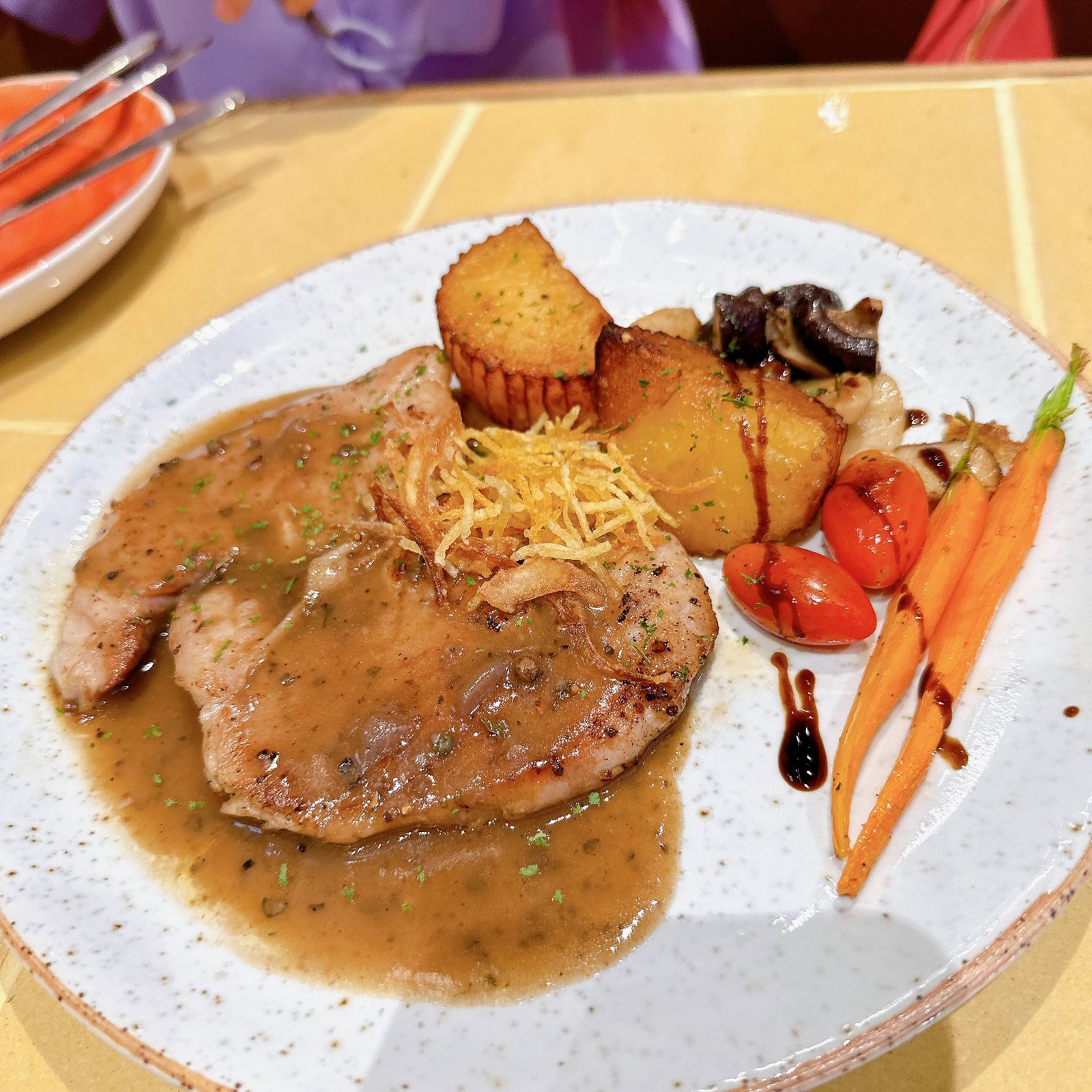 รูป Fam Time Steak and Pasta เทอร์มินอล21 พระราม3 - Wongnai