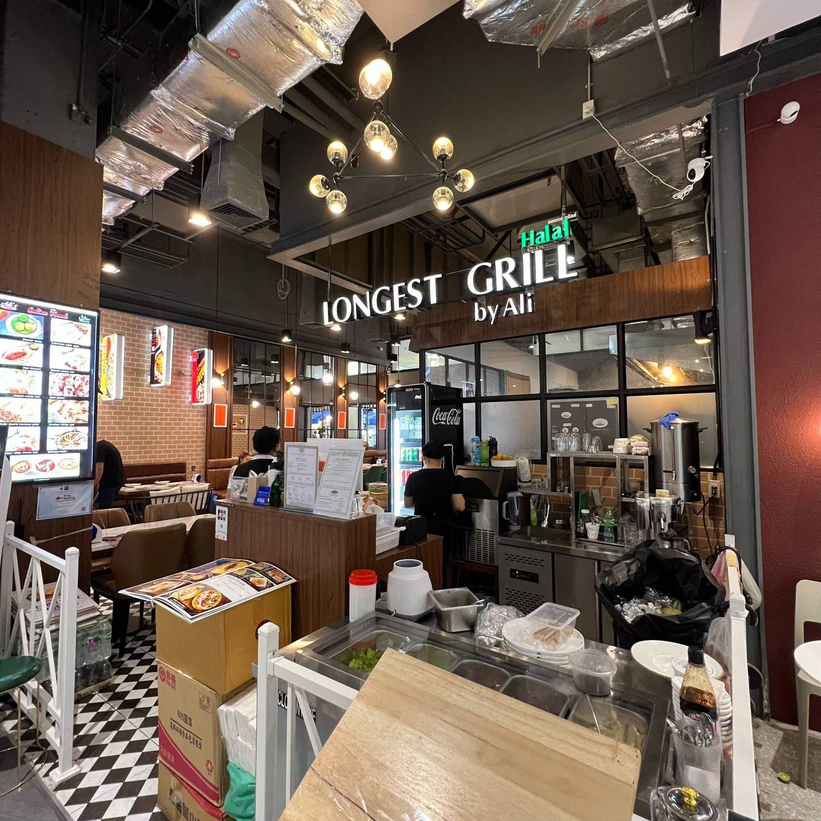 รูป Longest grill by Ali MBK center