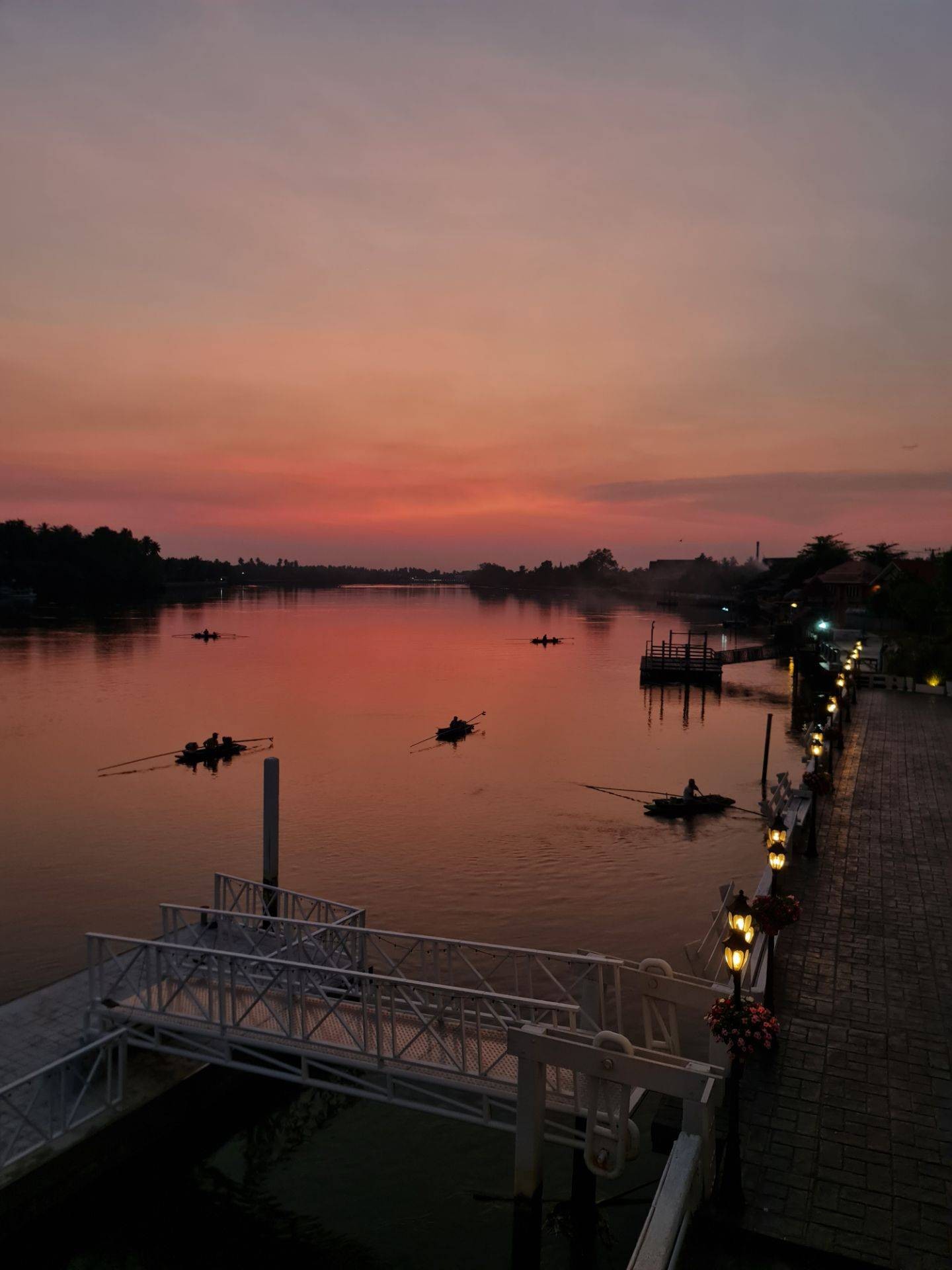 รูป Prima Amphawa พรีมา อัมพวา