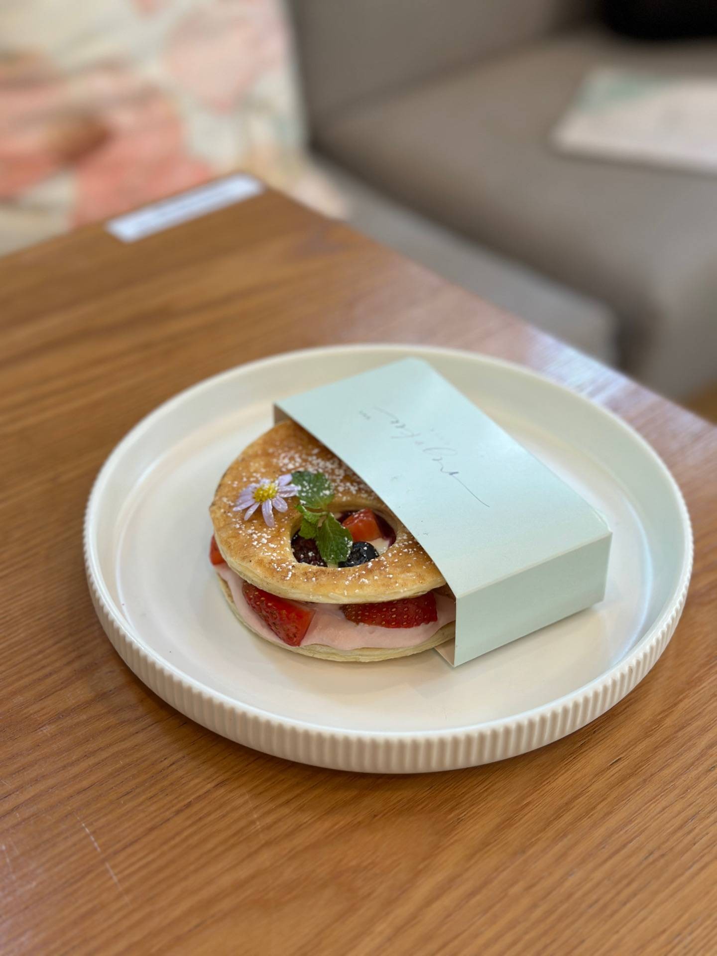 รูป Ryoku Cafe りょくカフェ สุขุมวิท 35