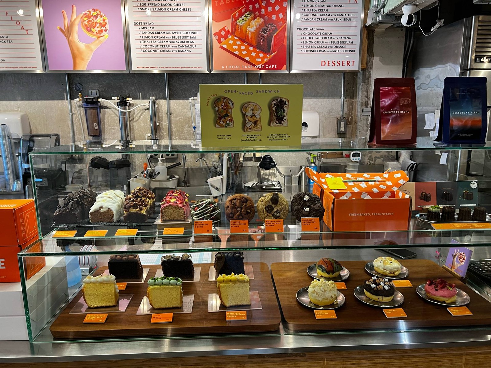 รูป Busaba Cafe & Bake Lab Busaba Cafe / Bake Lab