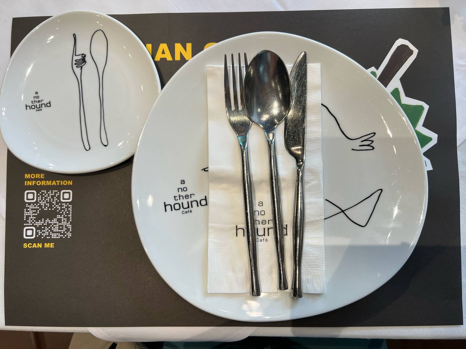 รูป Another Hound Café สยามพารากอน