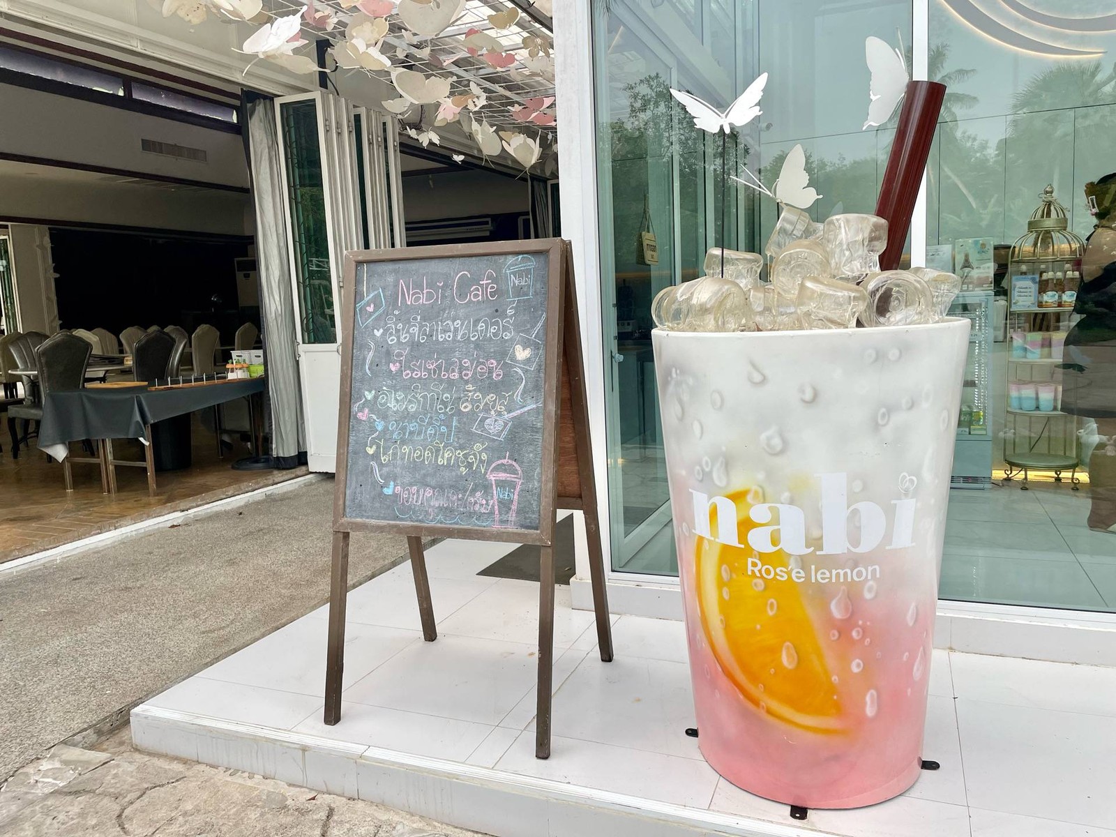 บรรยากาศ. ร้าน นาบี คาเฟ่ แก่งกระจาน