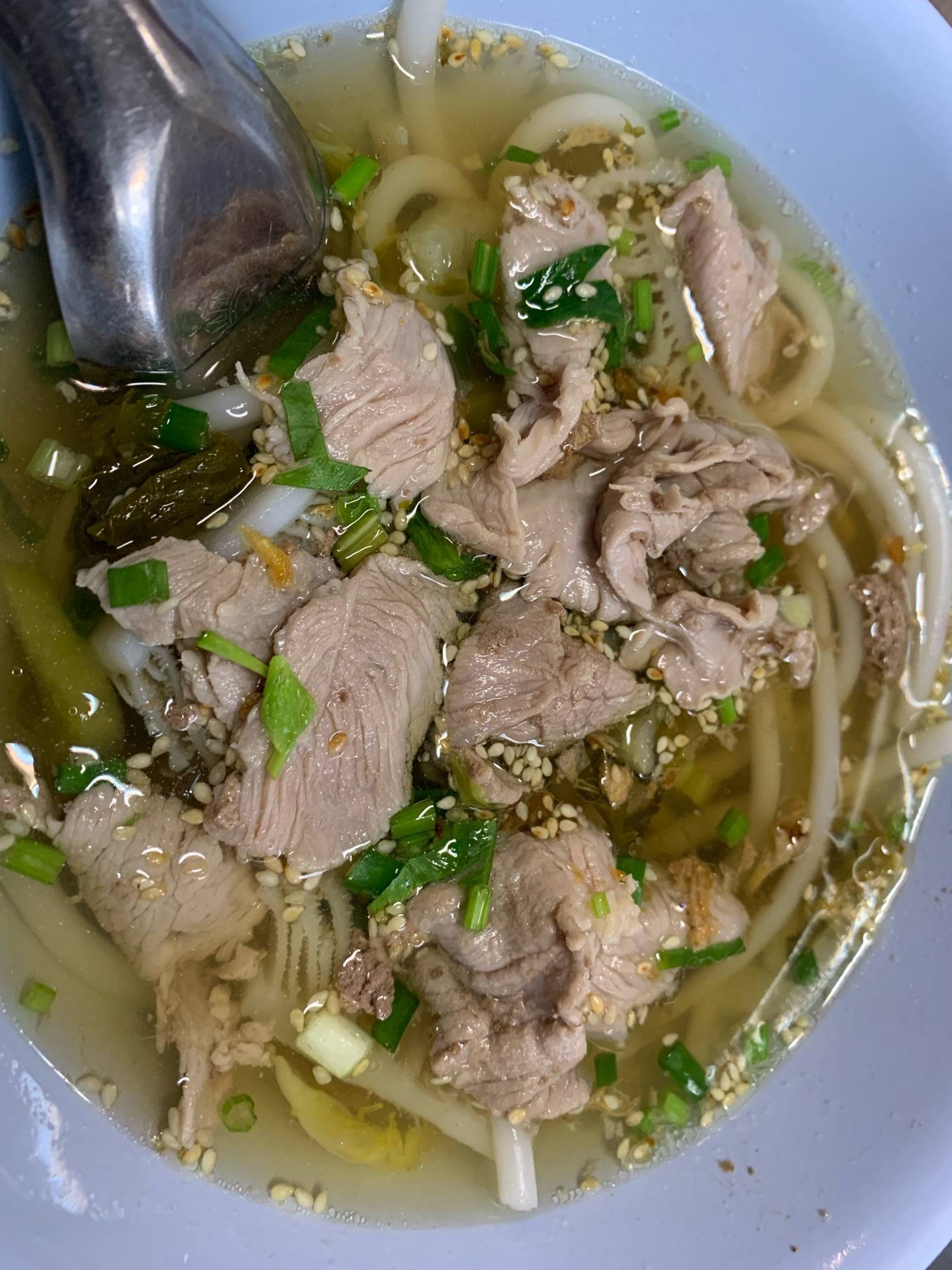 เส้นขนมจีนน้ำเนื้อ ร้าน ขนมจีนไหหลำ เจ๊วา เจ๊หย่ง สะพานขาว ซ ลูกหลวง 8