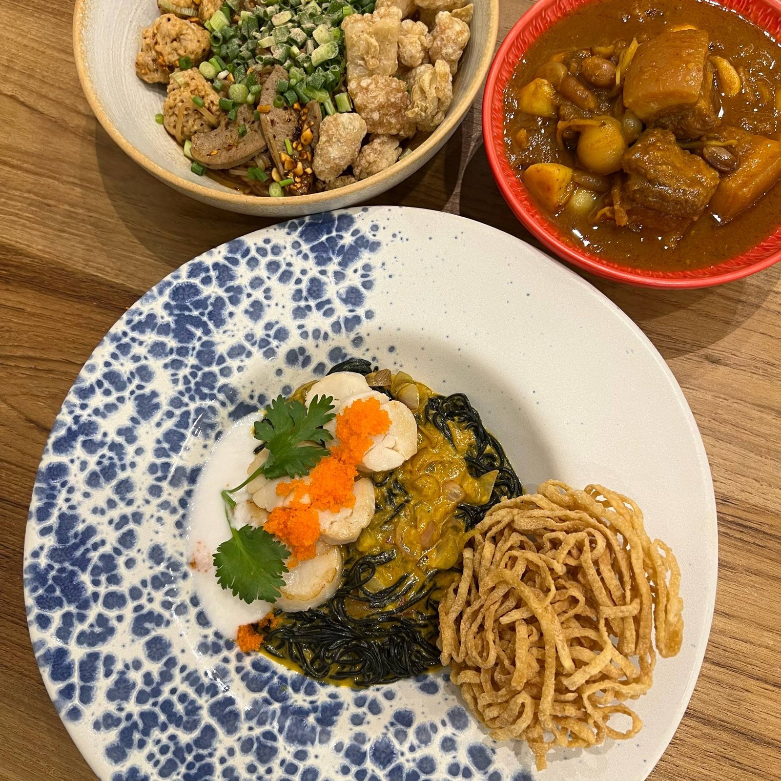 รูป กิ๋นก่อ Kin-Kor บรรทัดทอง