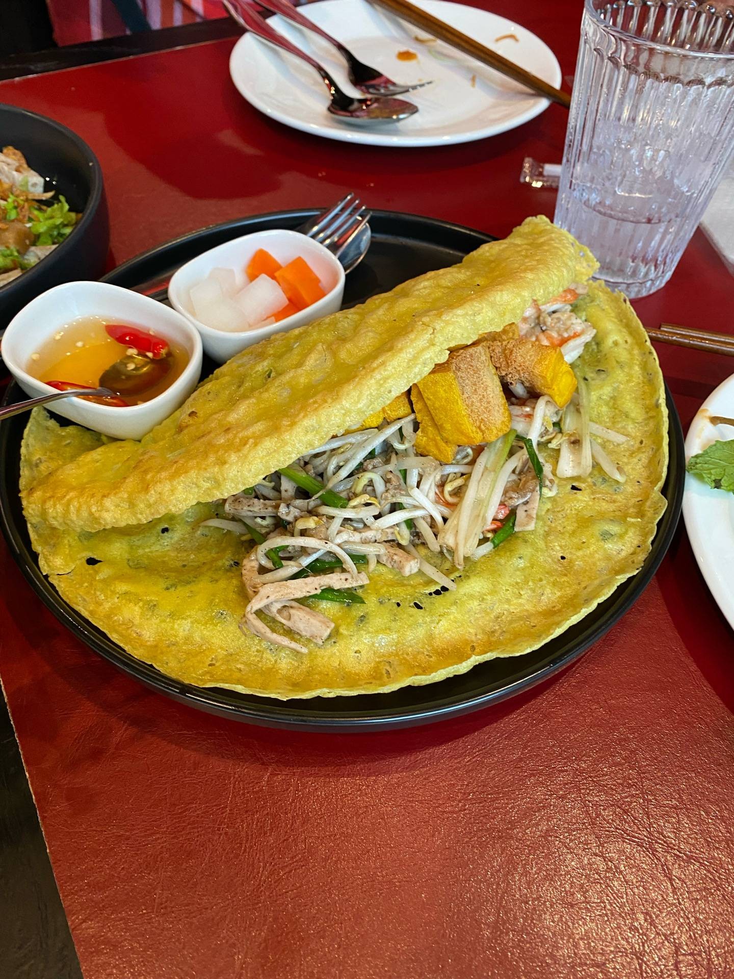 รูป Yuenan The Circle Ratchapruk