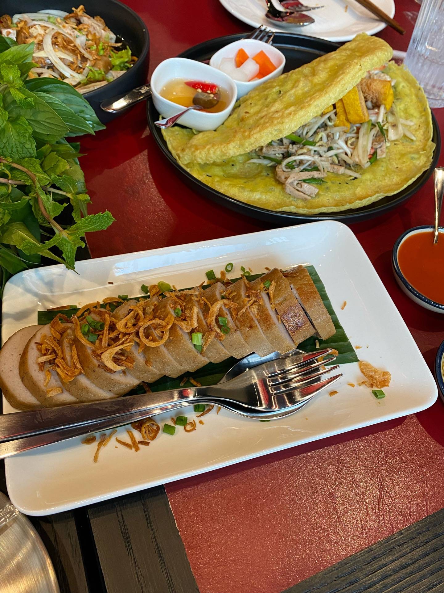 รูป Yuenan The Circle Ratchapruk